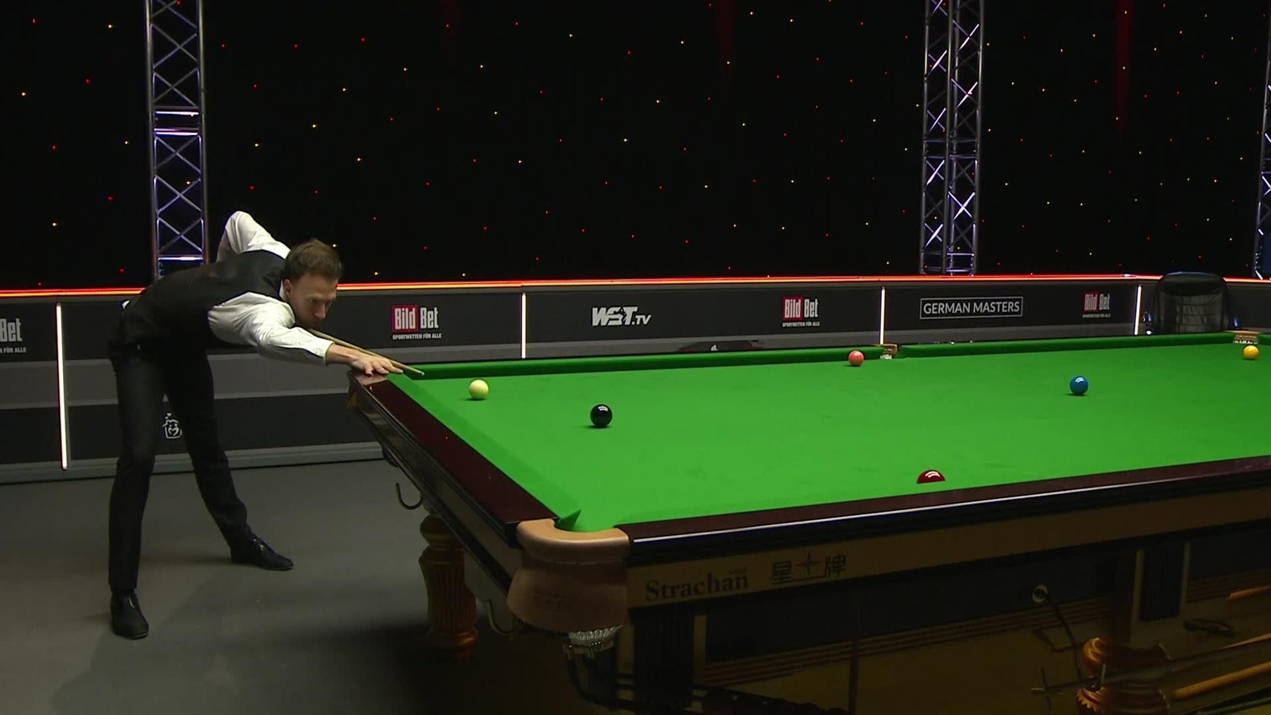 German Masters 2021 - 'Criminally good!' - Judd Trump wonder shot has ...