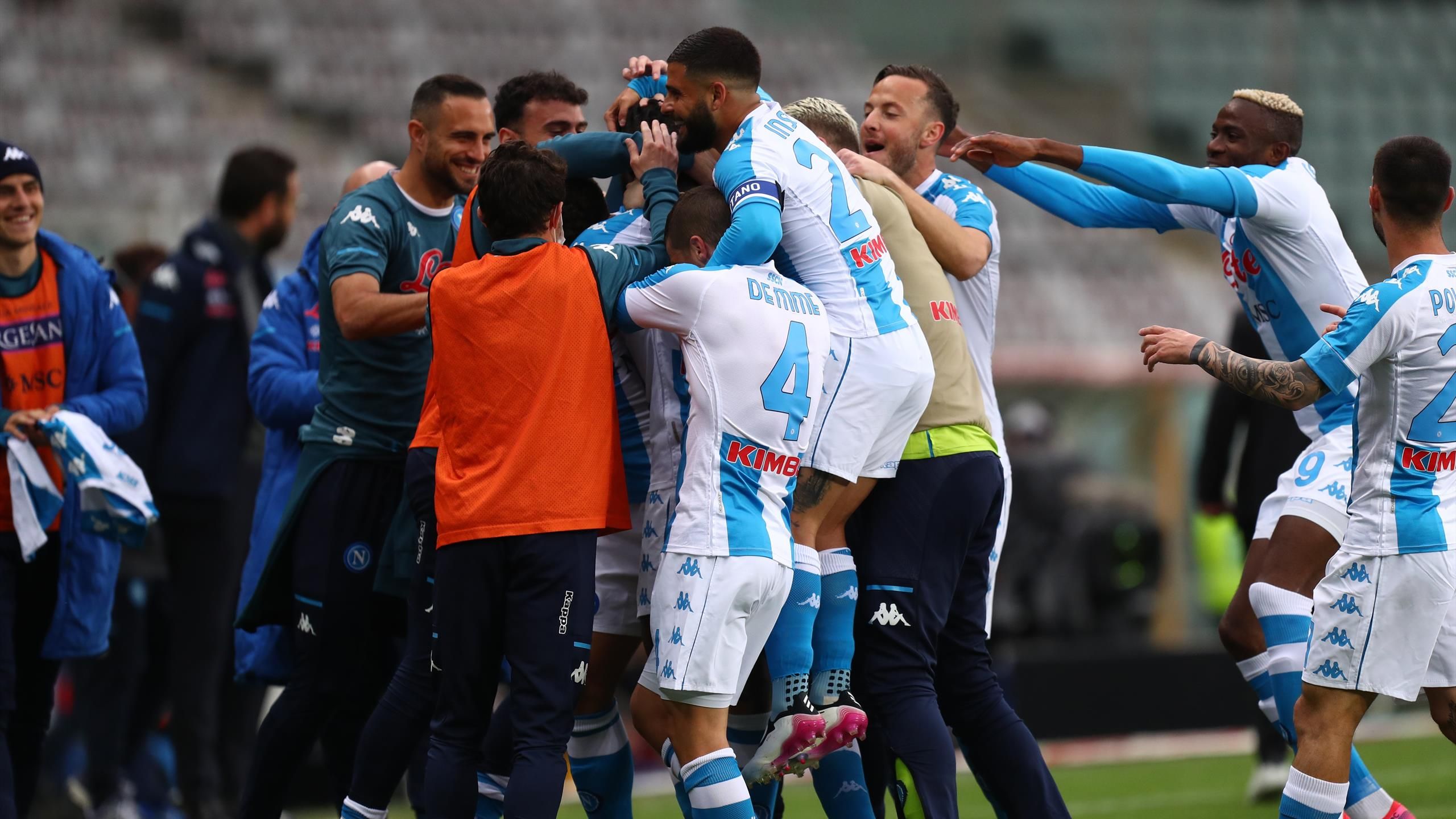 Napoli 2-0 Torino: Napoli leapfrog Juventus but AC Milan defeat keeps ...