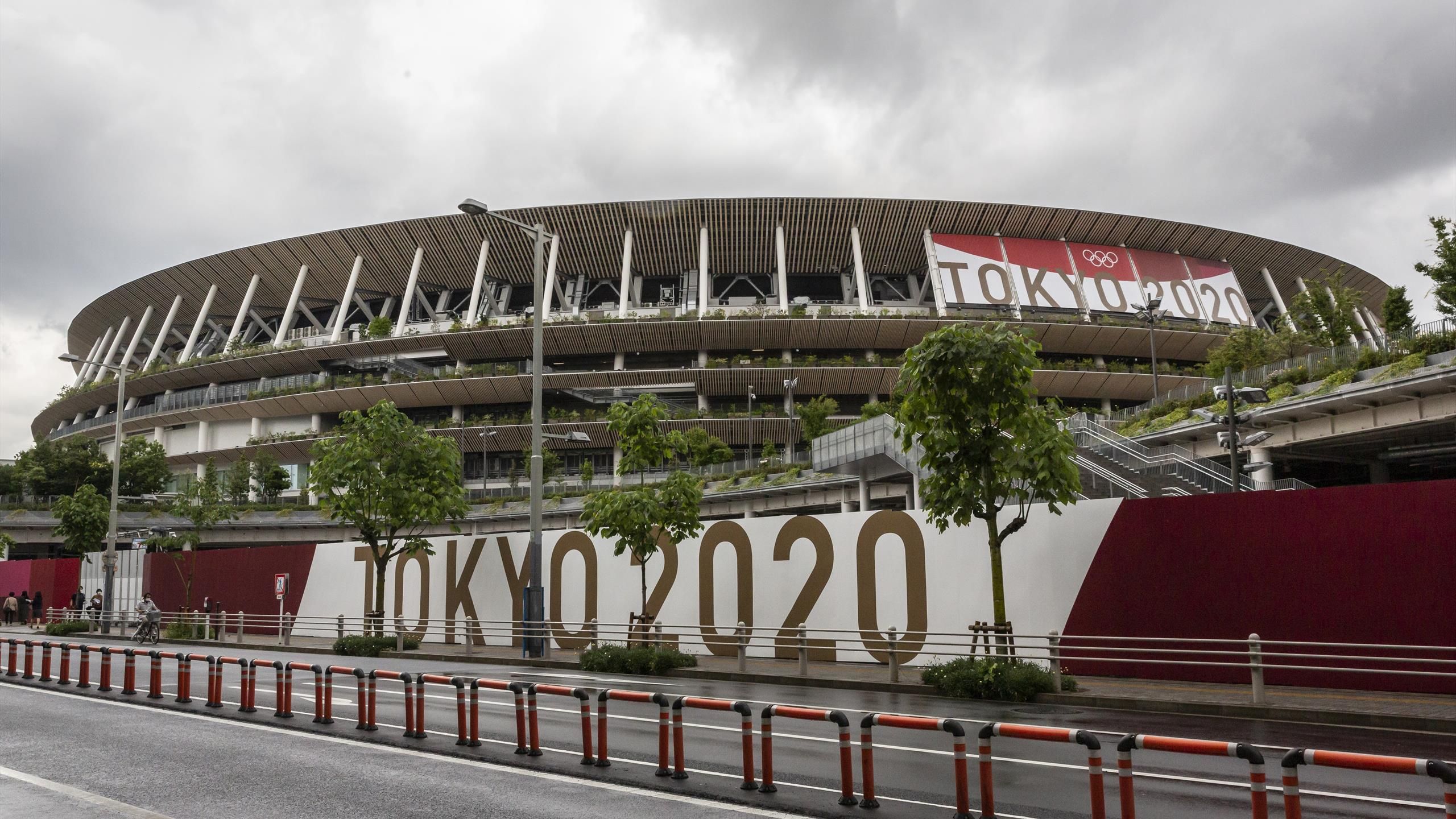 Tokyo 2020 - Organisers ban high fives, alcohol and expect muted ...