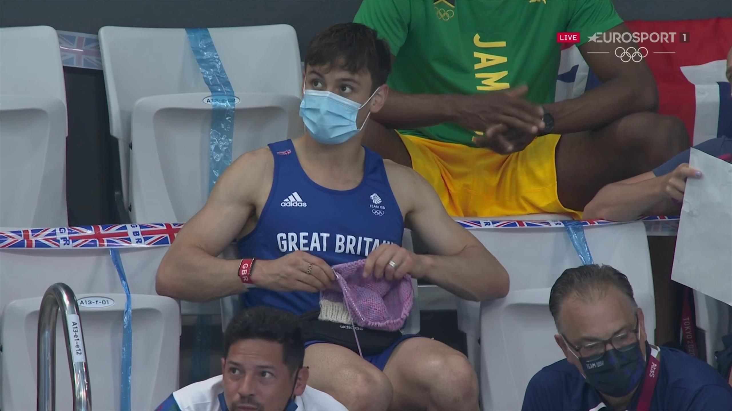 Tokyo 2020 Olympics - Medal cosy? Team GB's Tom Daley shown knitting in ...
