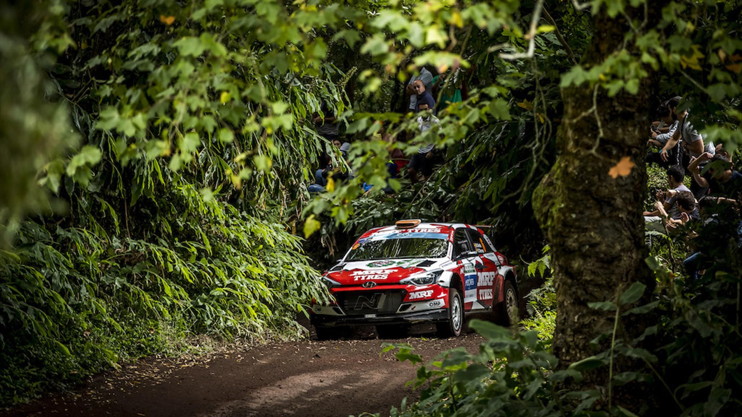 Sordo learns plenty on “amazing” ERC rally - TNT Sports