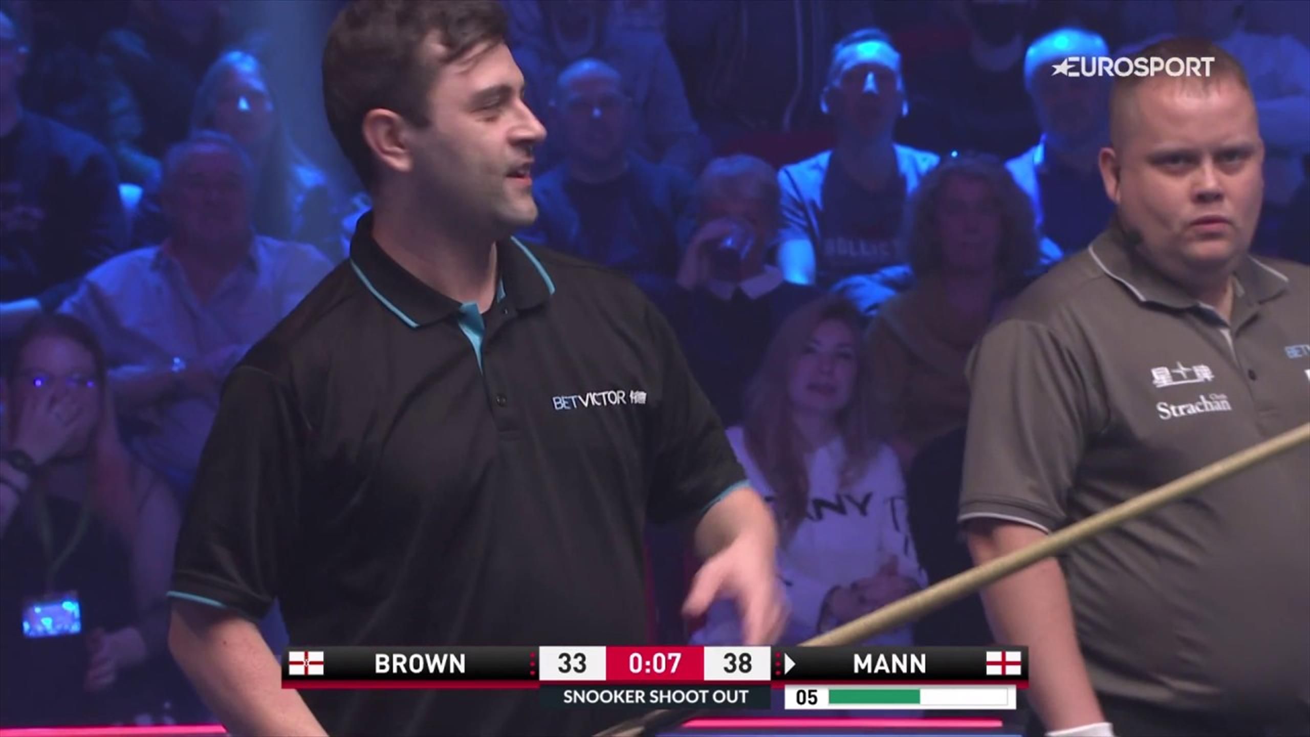 'It looks like a pressure valve has come out' - MC Mitchell Mann lights ...