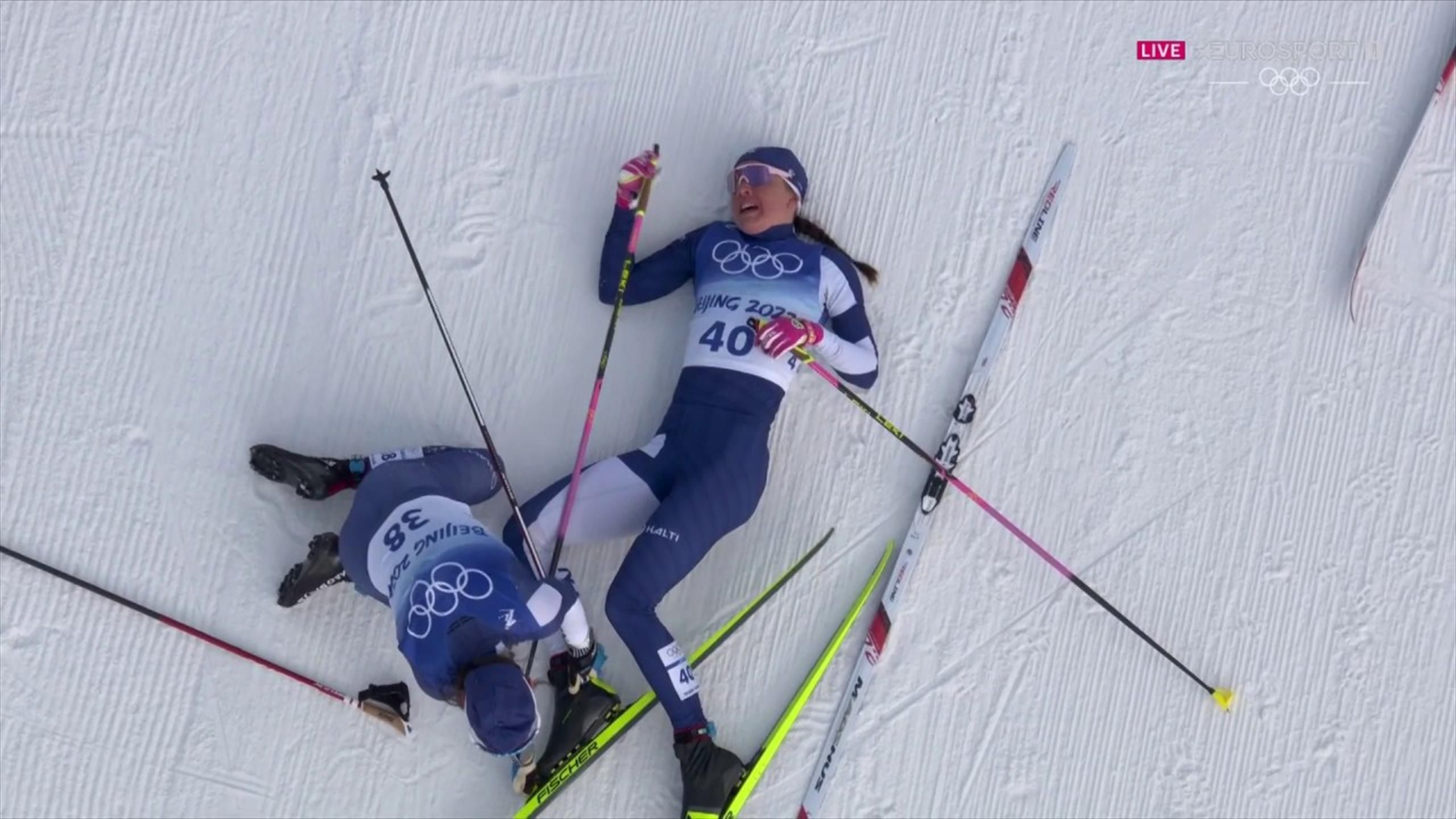 Watch incredible Therese Johaug win second gold in thrilling finish to ...
