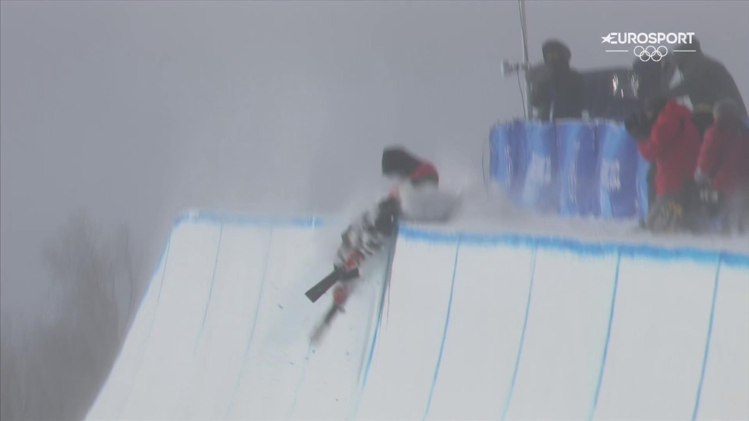 ‘How has he got on his feet?’ – Watch as ‘absolute warrior’ Gus ...