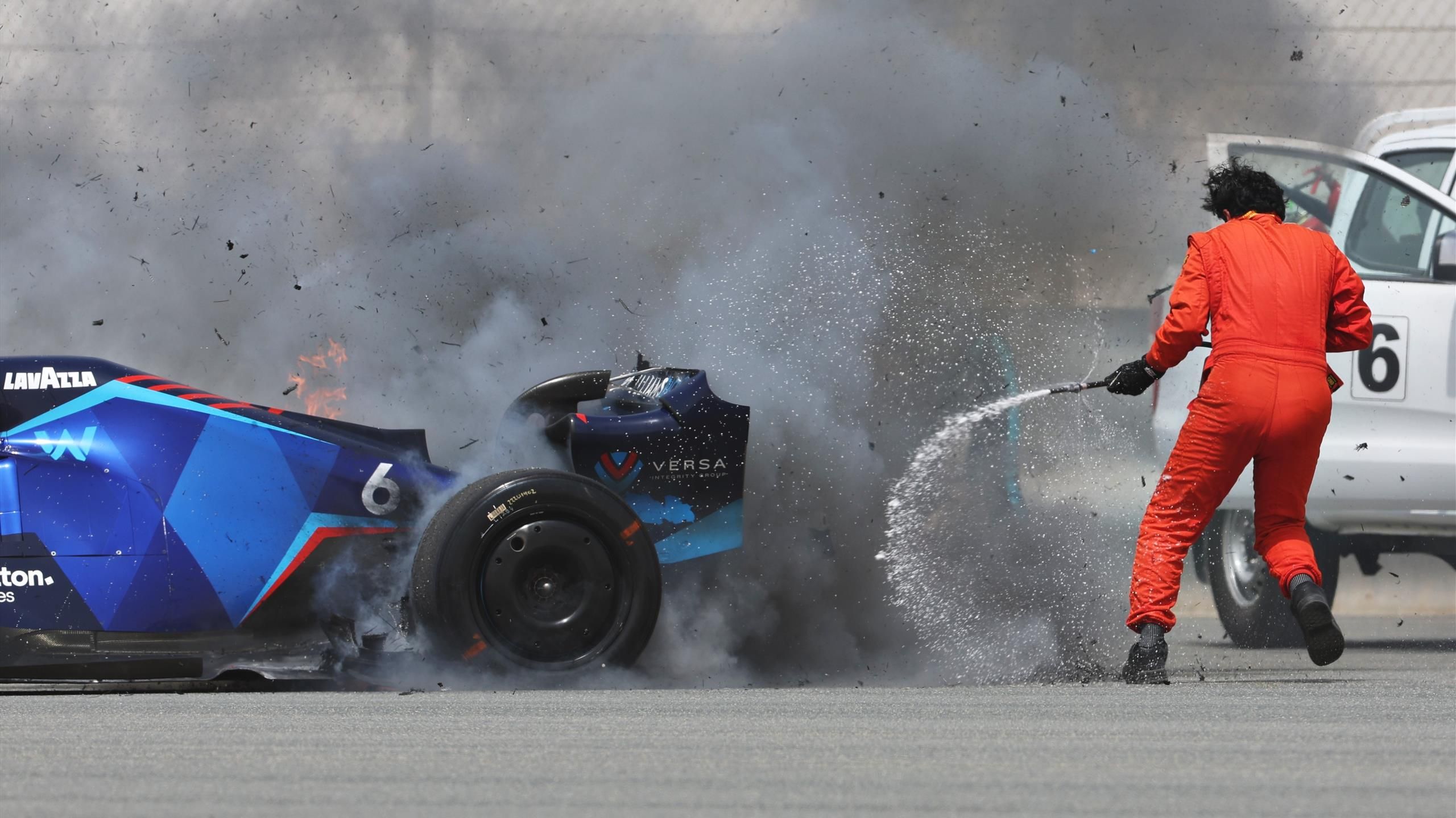 F1 testing: Williams driver Nicholas Latifi spins out as car catches ...