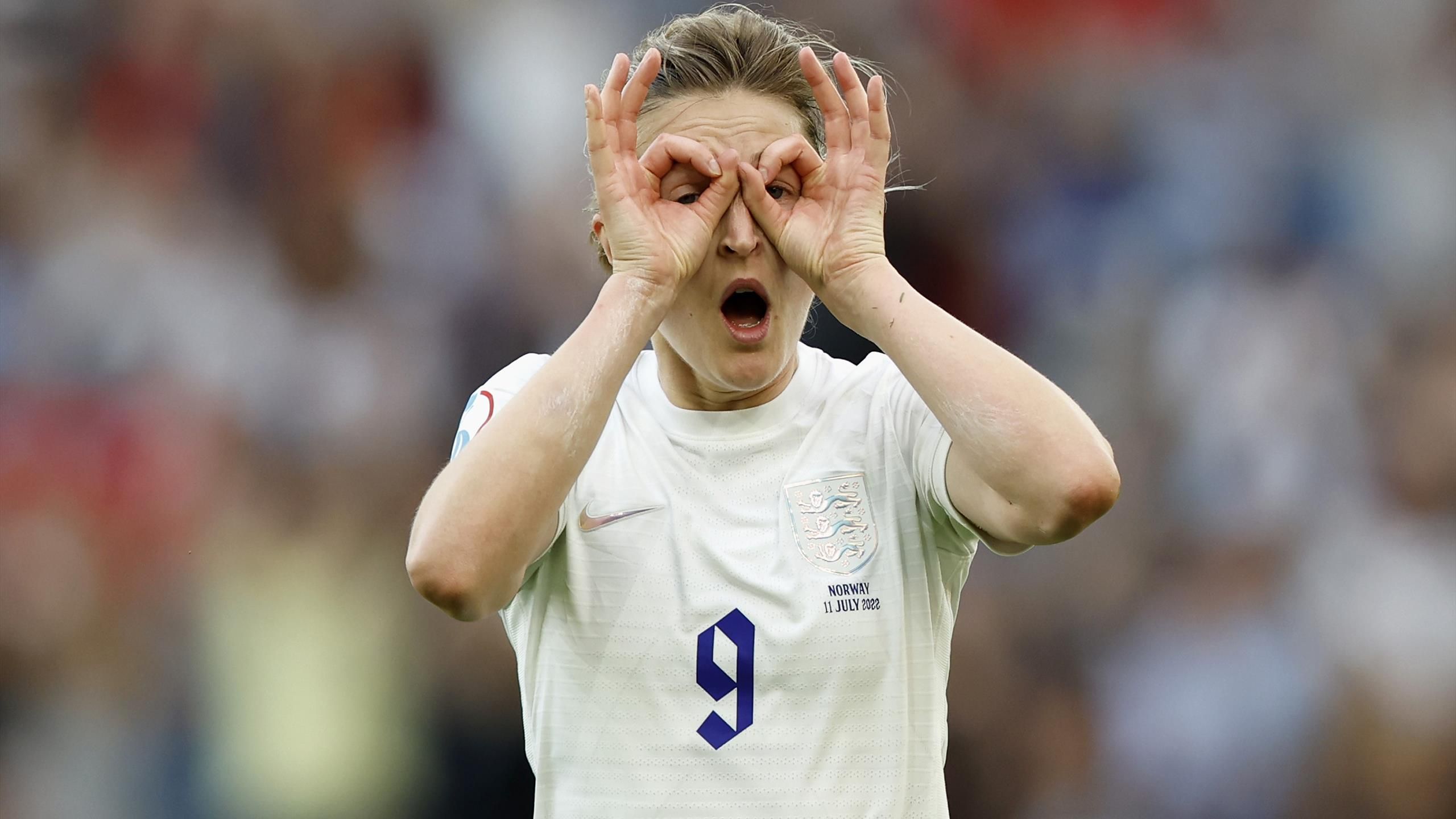 'Thank you football' - Manchester City and England forward Ellen White ...