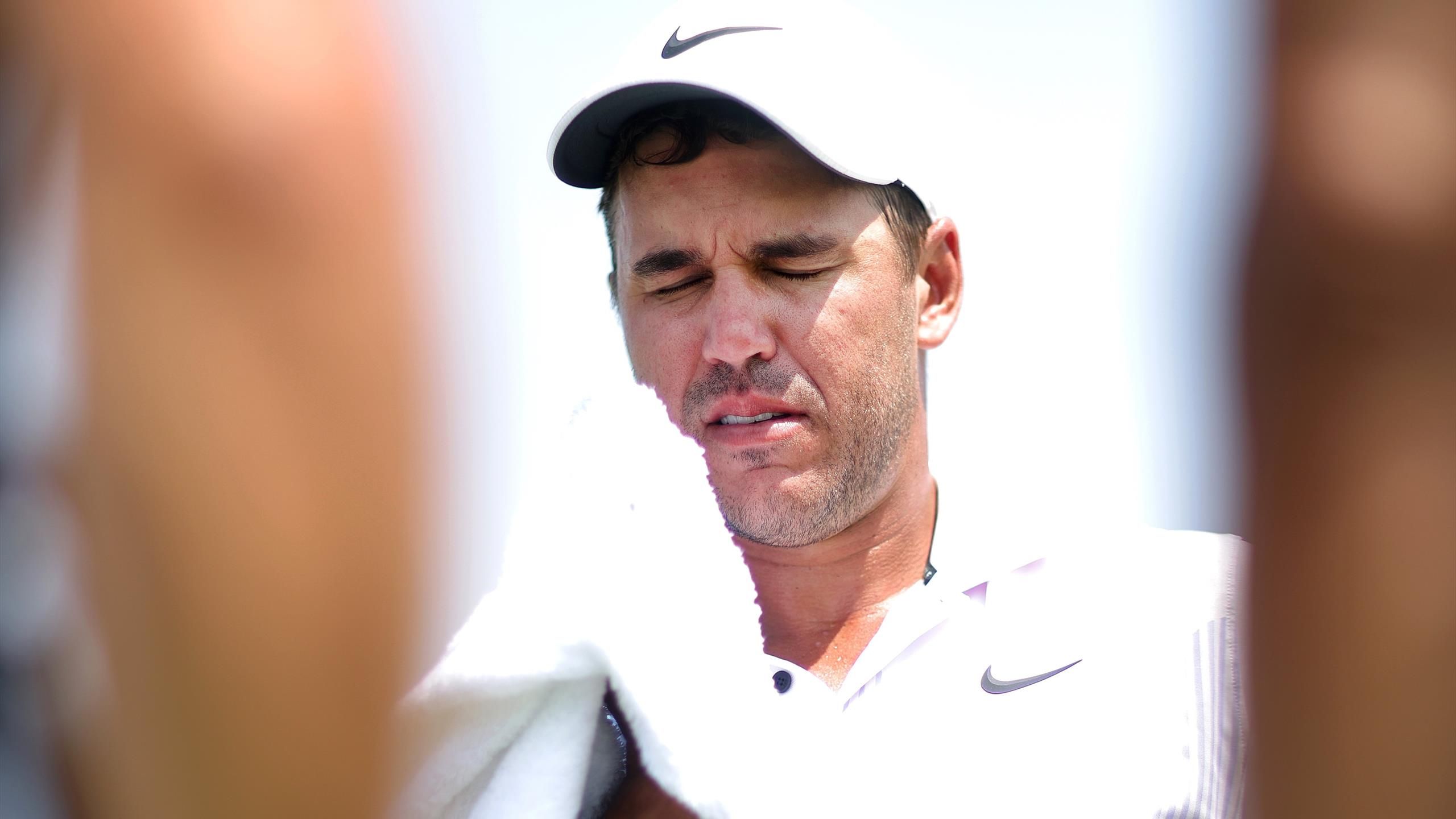 Peter Uihlein edges ahead of Brooks Koepka after two rounds of LIV Golf ...