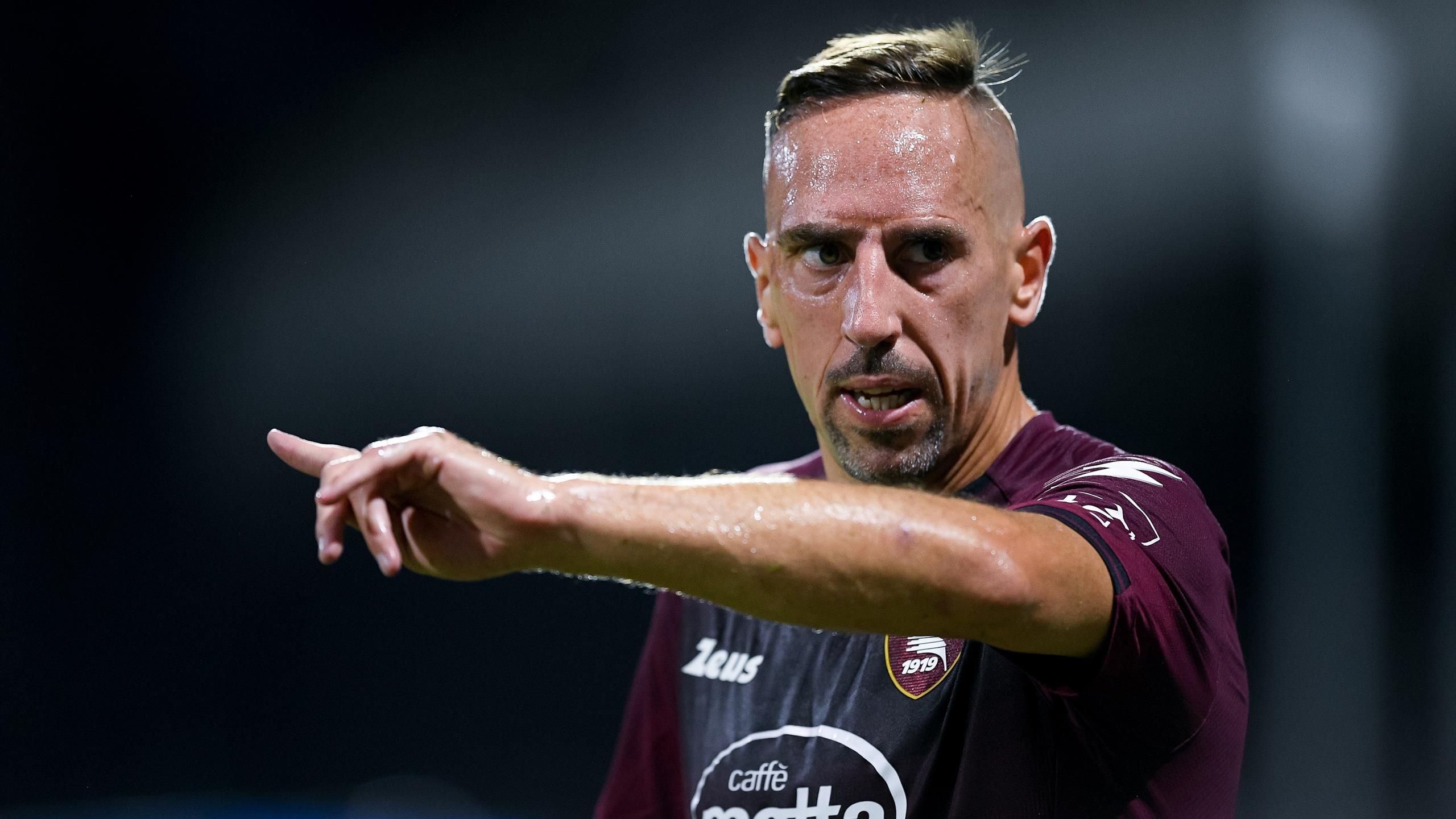 ‘I have no choice’ – Knee injury forces former France and Bayern Munich ...