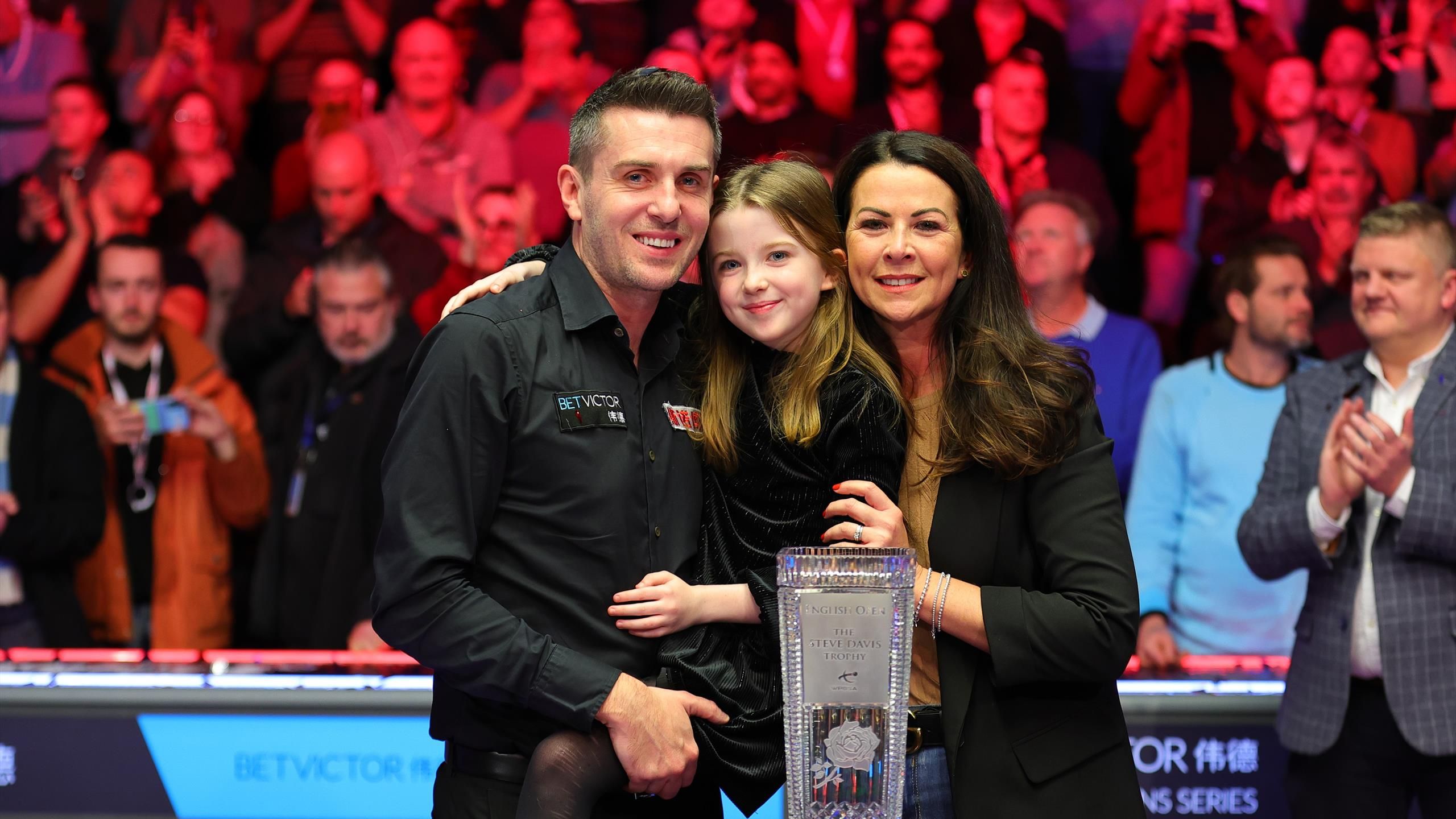 Mark Selby thanks wife Vikki for career-saving mental health support ...