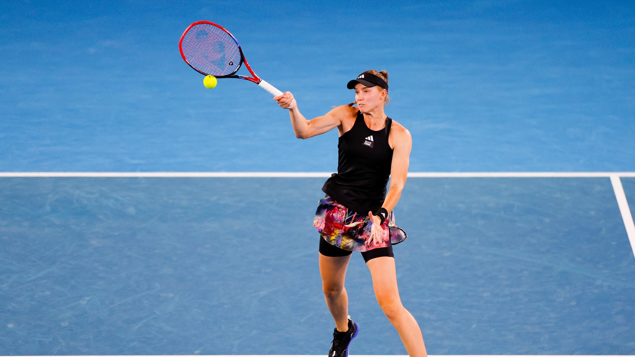Why Elena Rybakina's 'unplayable' serve could be key in Victoria ...