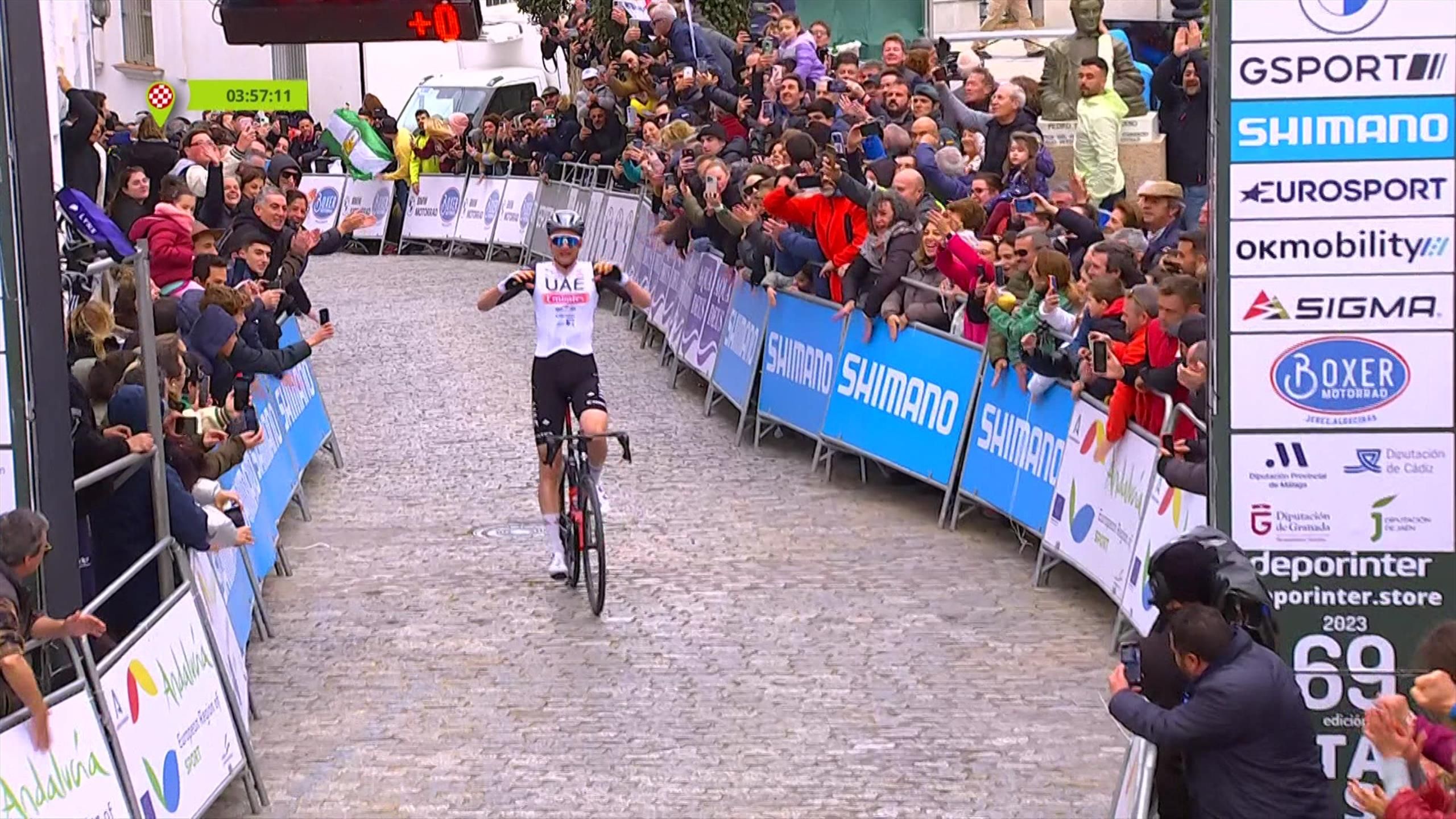'They're keeping it in the fold!' - Tim Wellens takes Stage 3 to keep ...