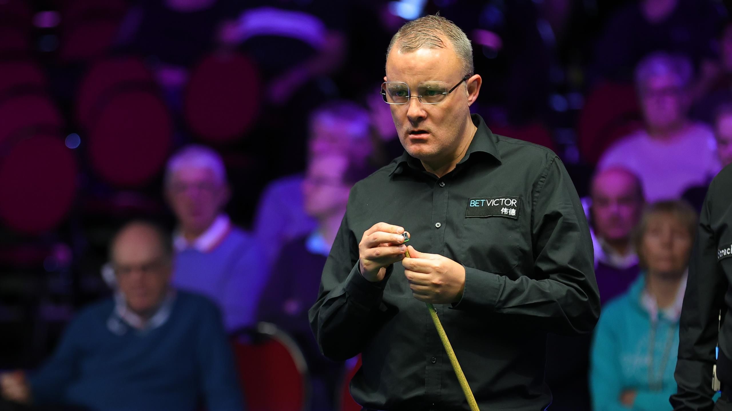 Scottish Open snooker: James Cahill holds nerve to edge out Stan Moody ...