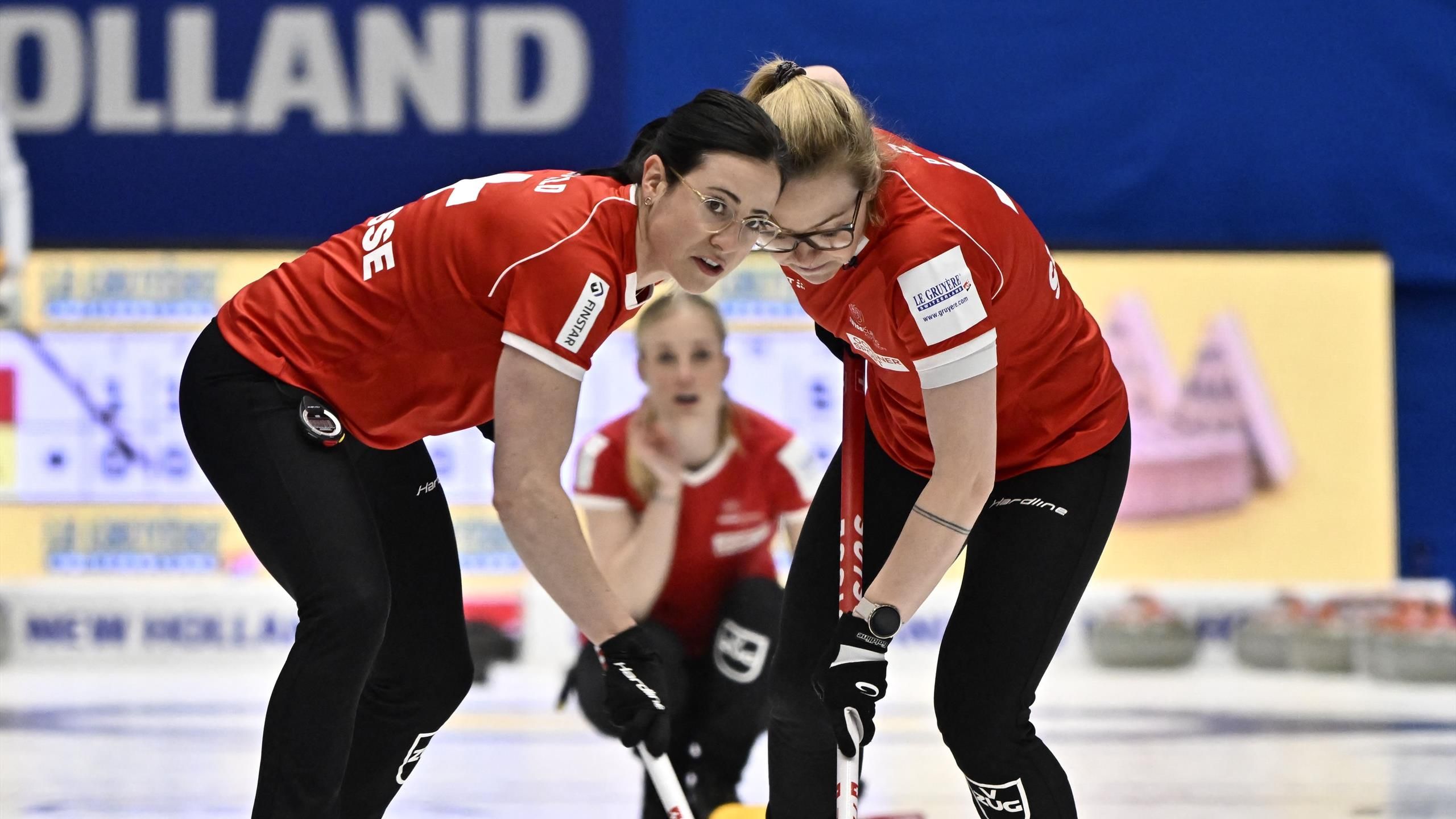 Switzerland leave it late to remain unbeaten in World Curling ...