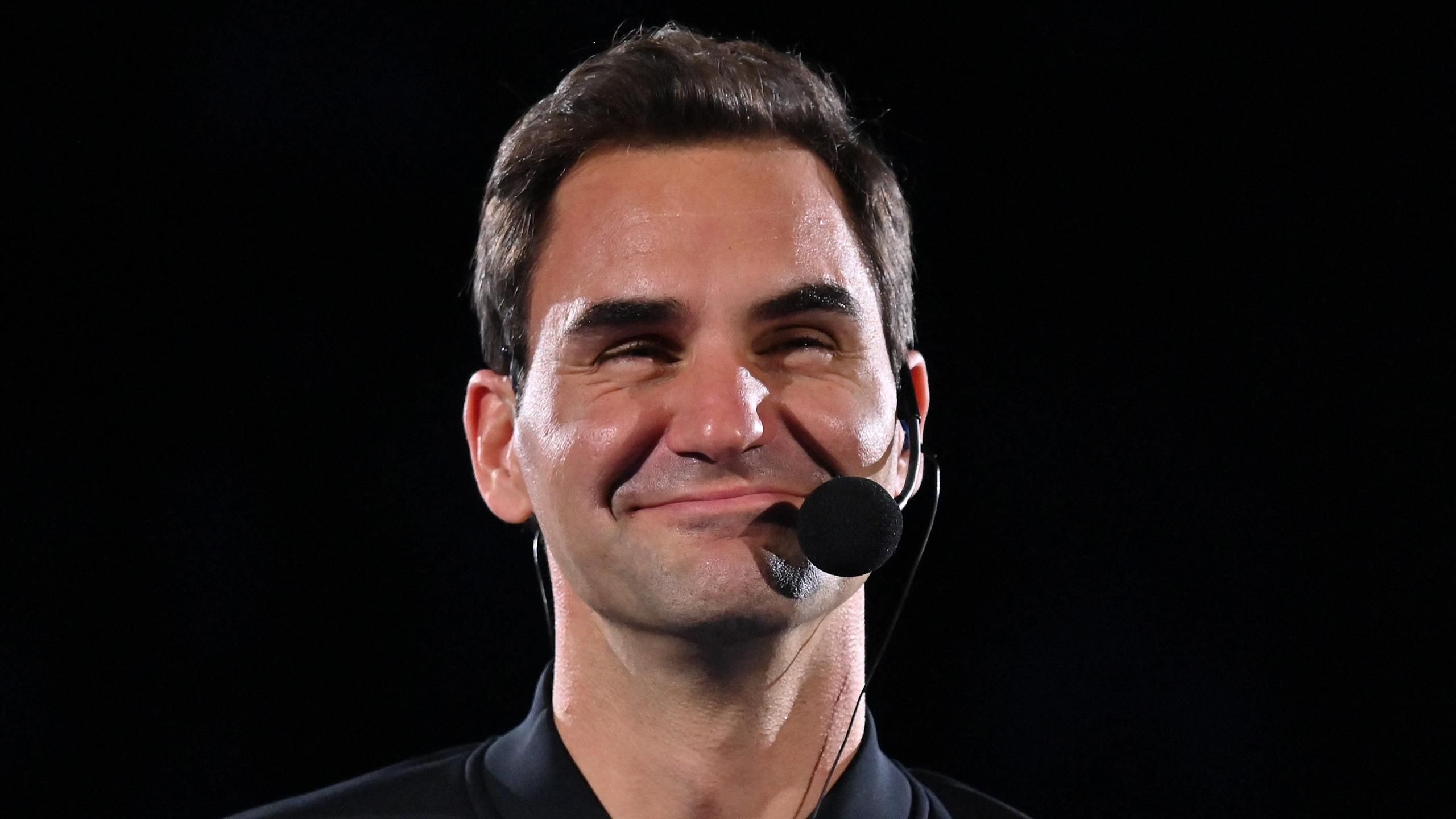 Roger Federer makes Halle Open appearance, waiting for 'body to heal ...