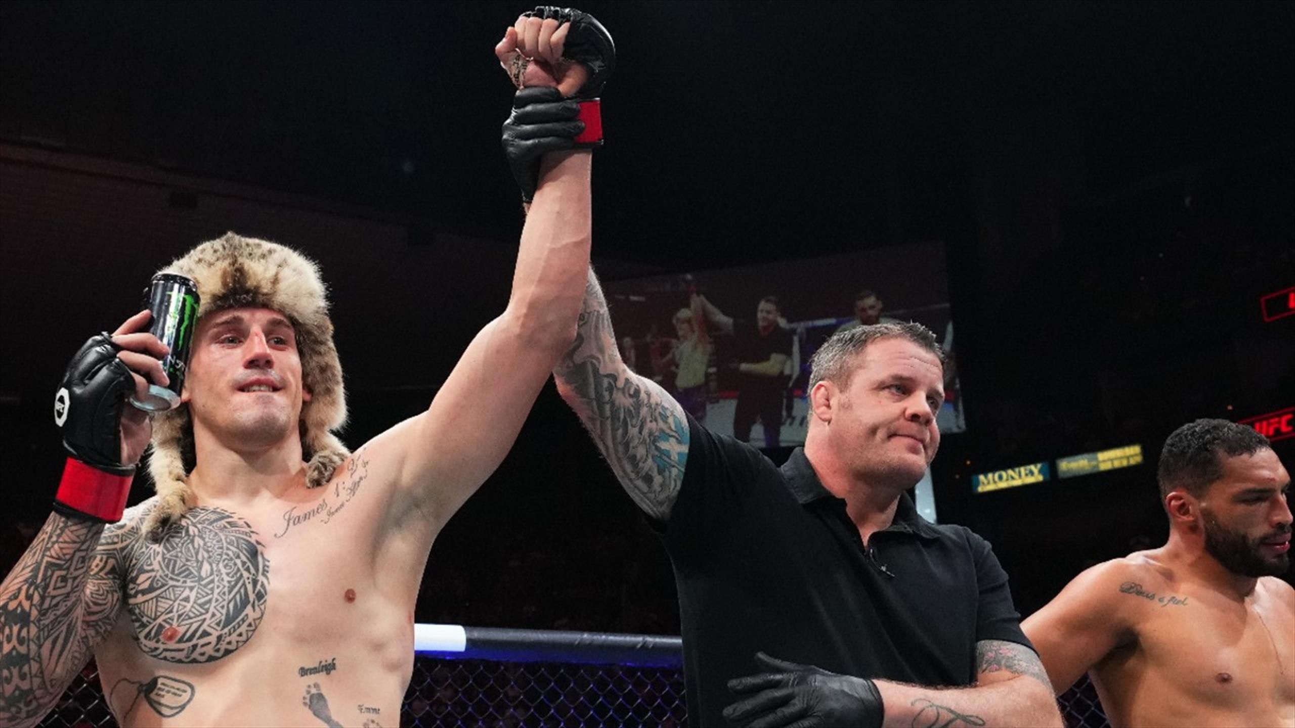 UFC: Brendan Allen makes it five victories in a row with quick finish ...