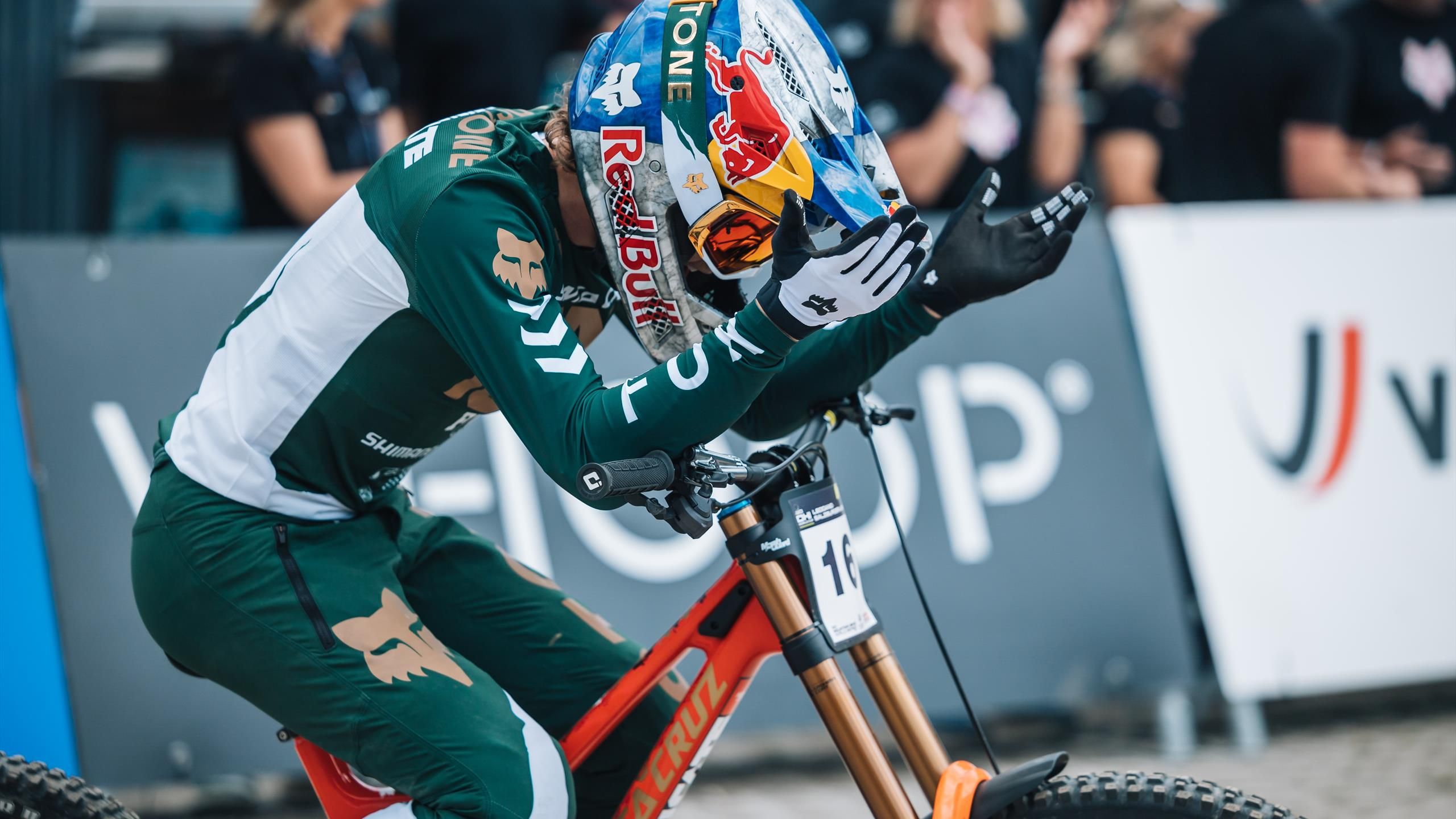 UCI Mountain Bike World Series: Jackson Goldstone wins Val di Sole ...