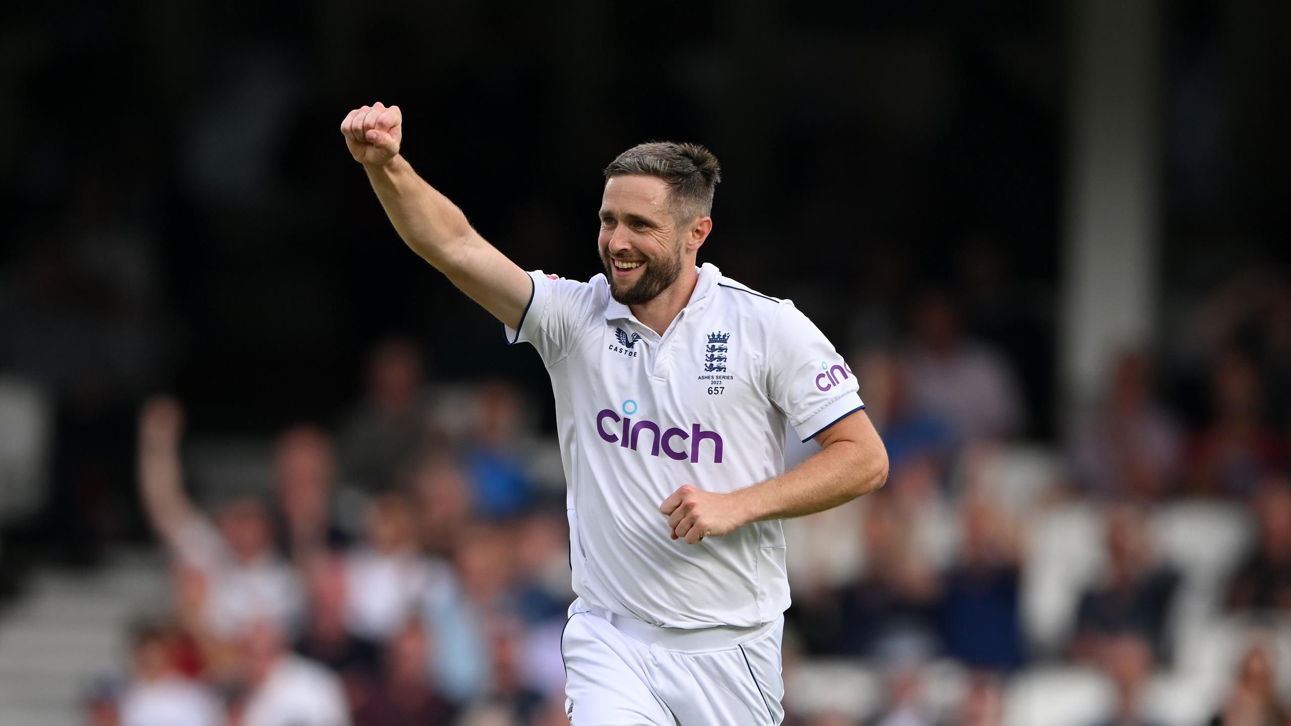 Chris Woakes gets David Warner but Australia enjoy the better of day ...