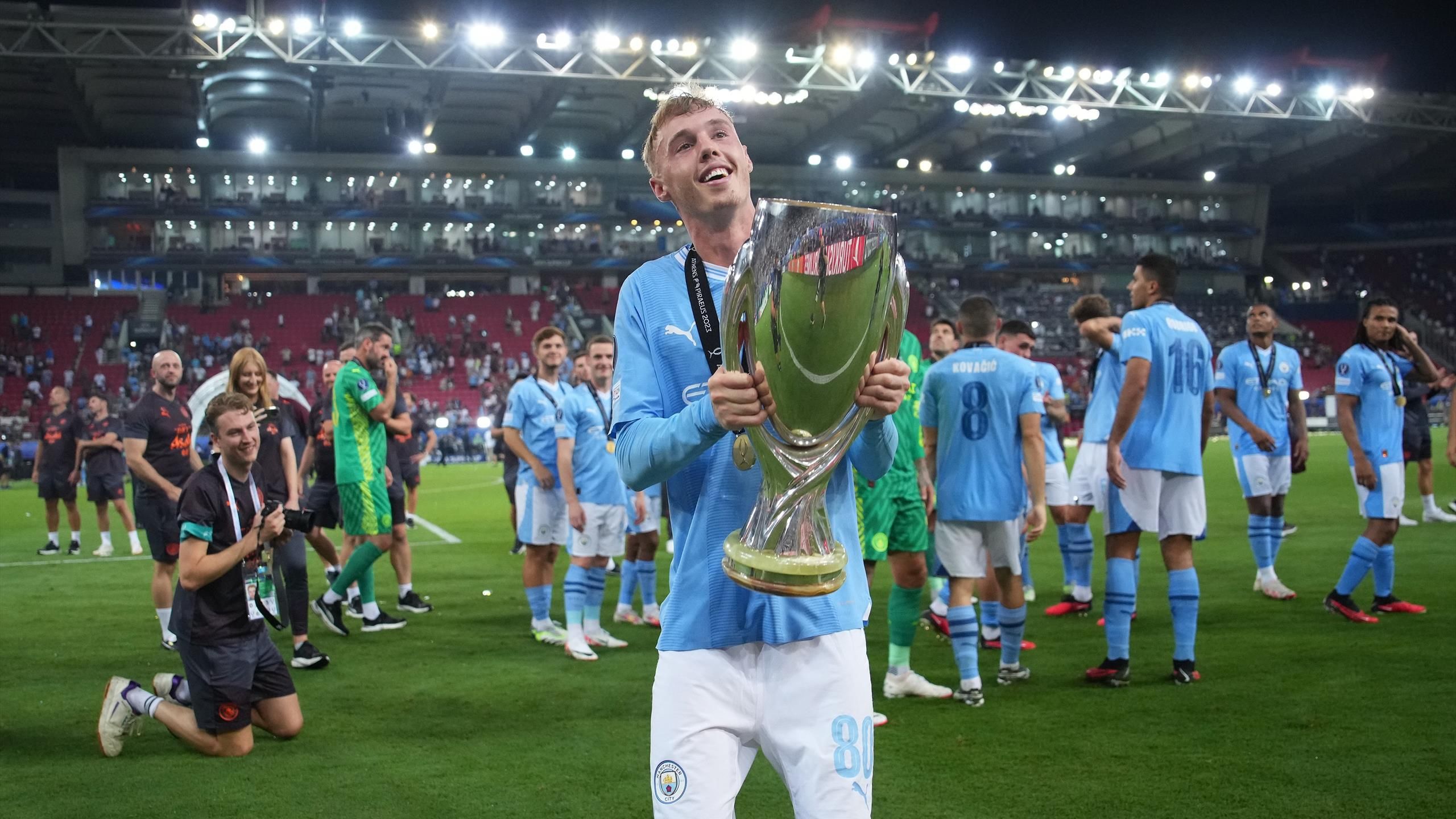 Players and pundits react as Cole Palmer goal saves Manchester City in ...