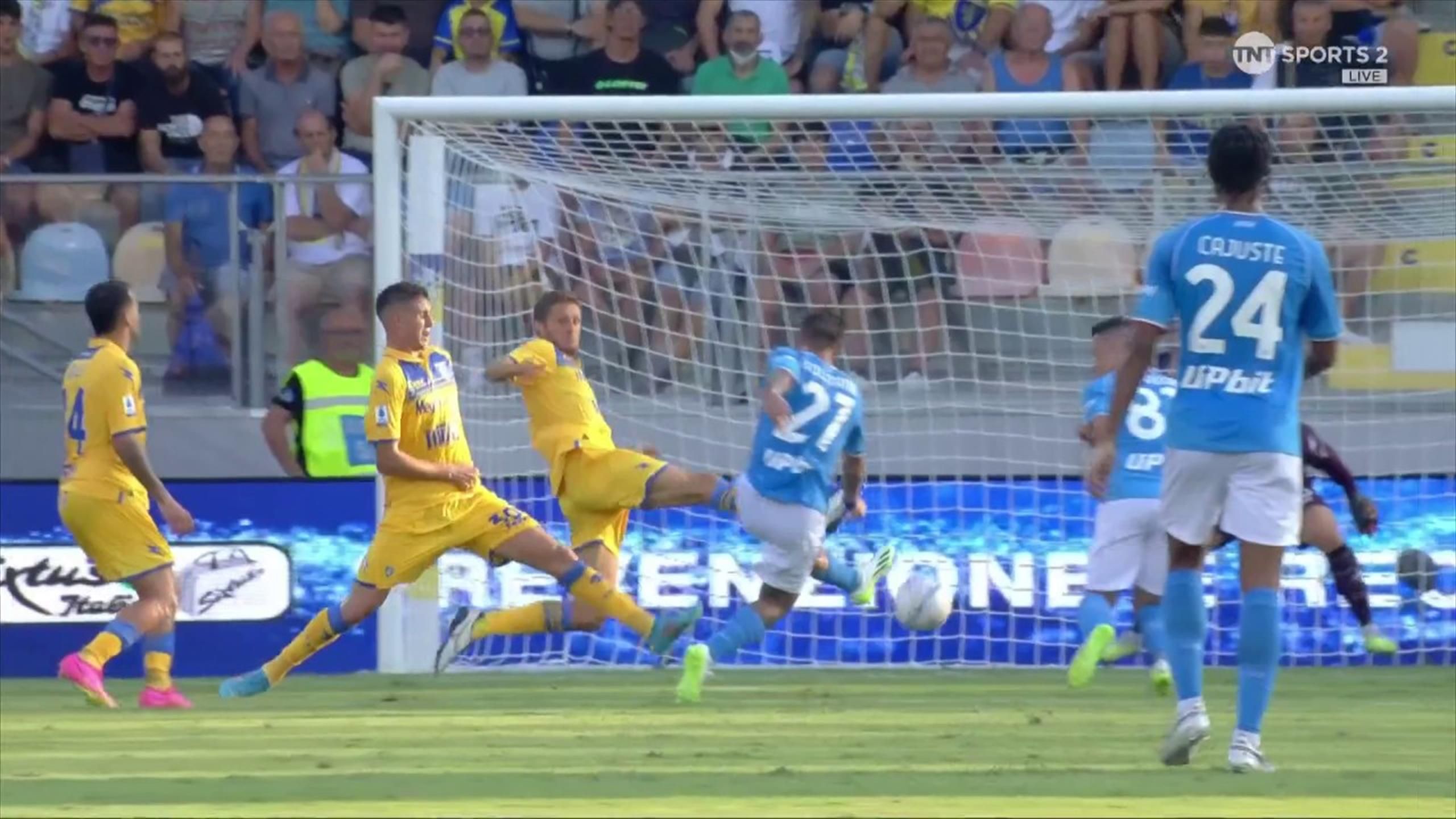 Matteo Politano piledriver draws Napoli level against Frosinone in ...