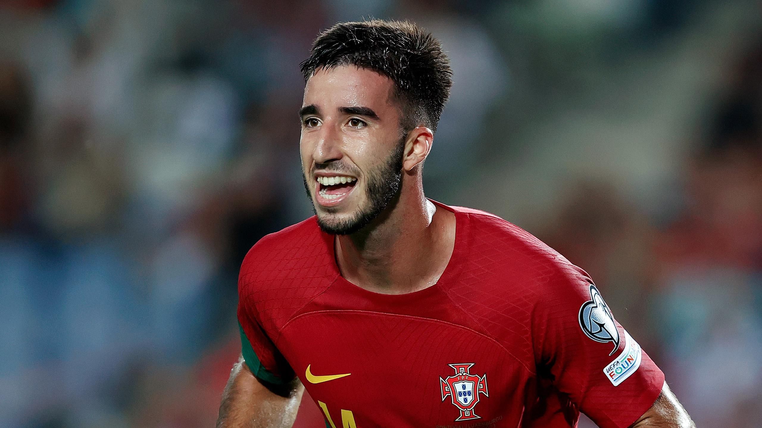 Manchester United line up £52m transfer for Sporting Lisbon defender ...