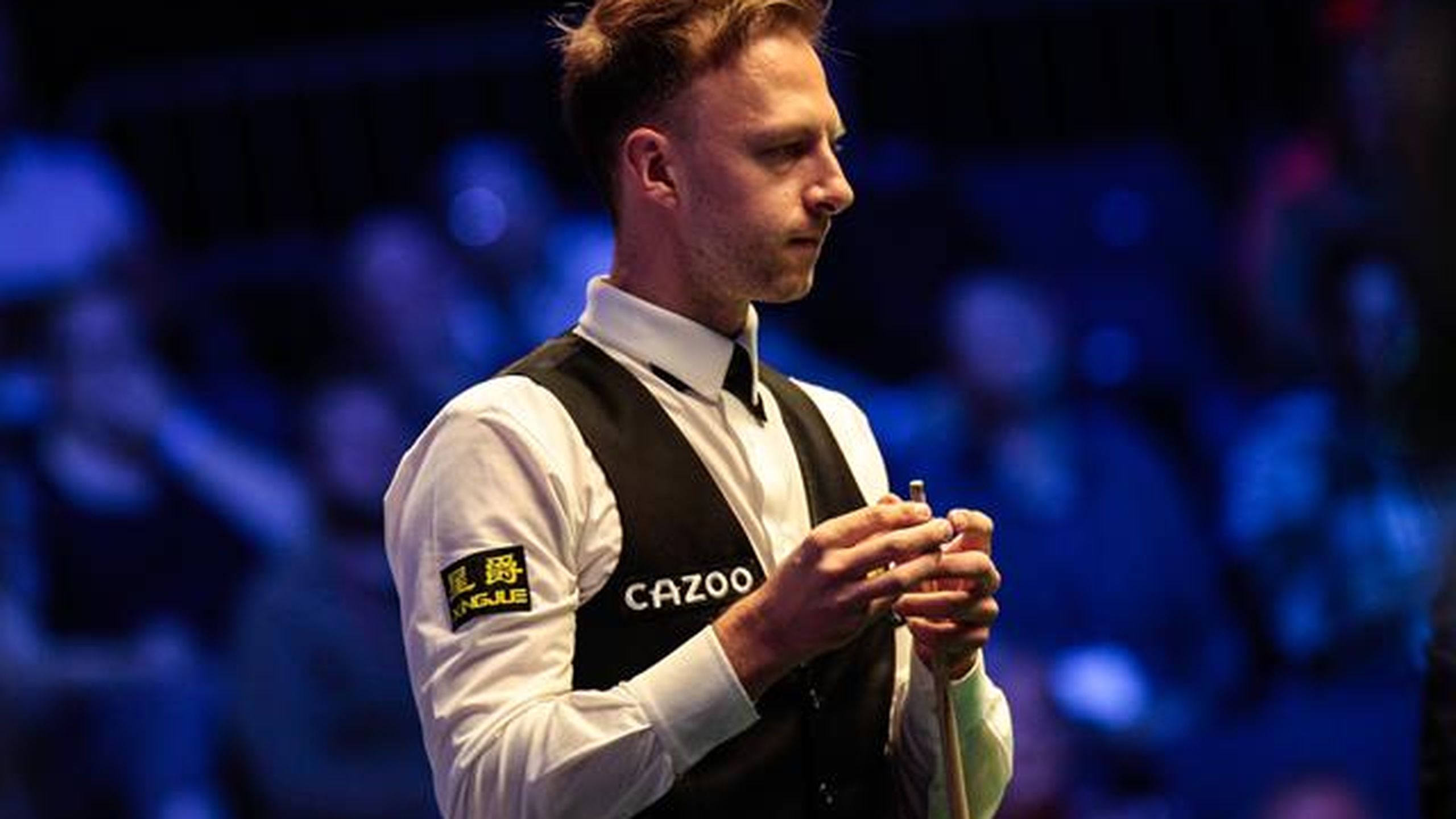 Judd Trump and John Higgins reach last 16 of English Open snooker as ...