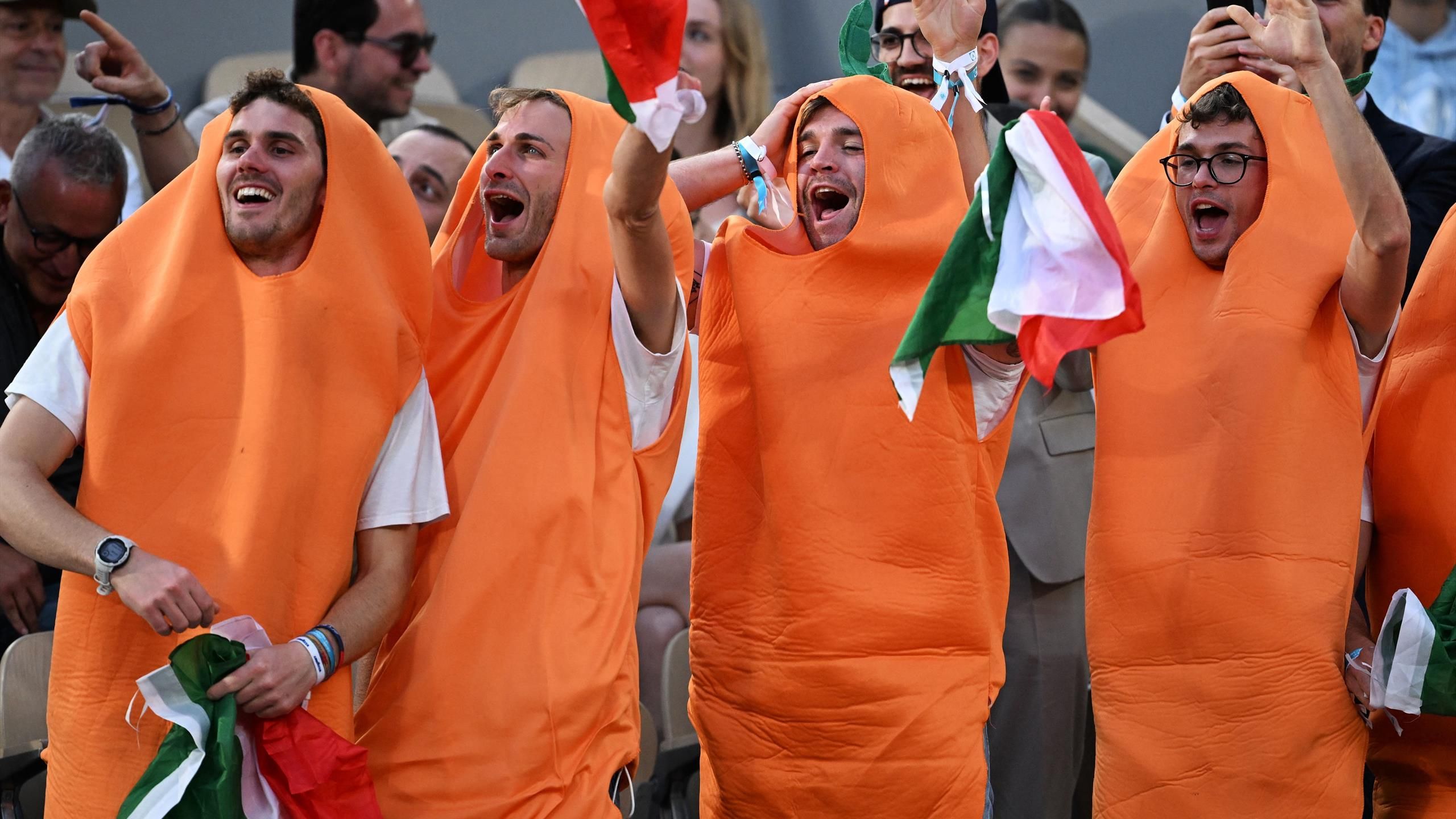 Jannik Sinner's carrot fans: Who are they? Why are they dressed as ...