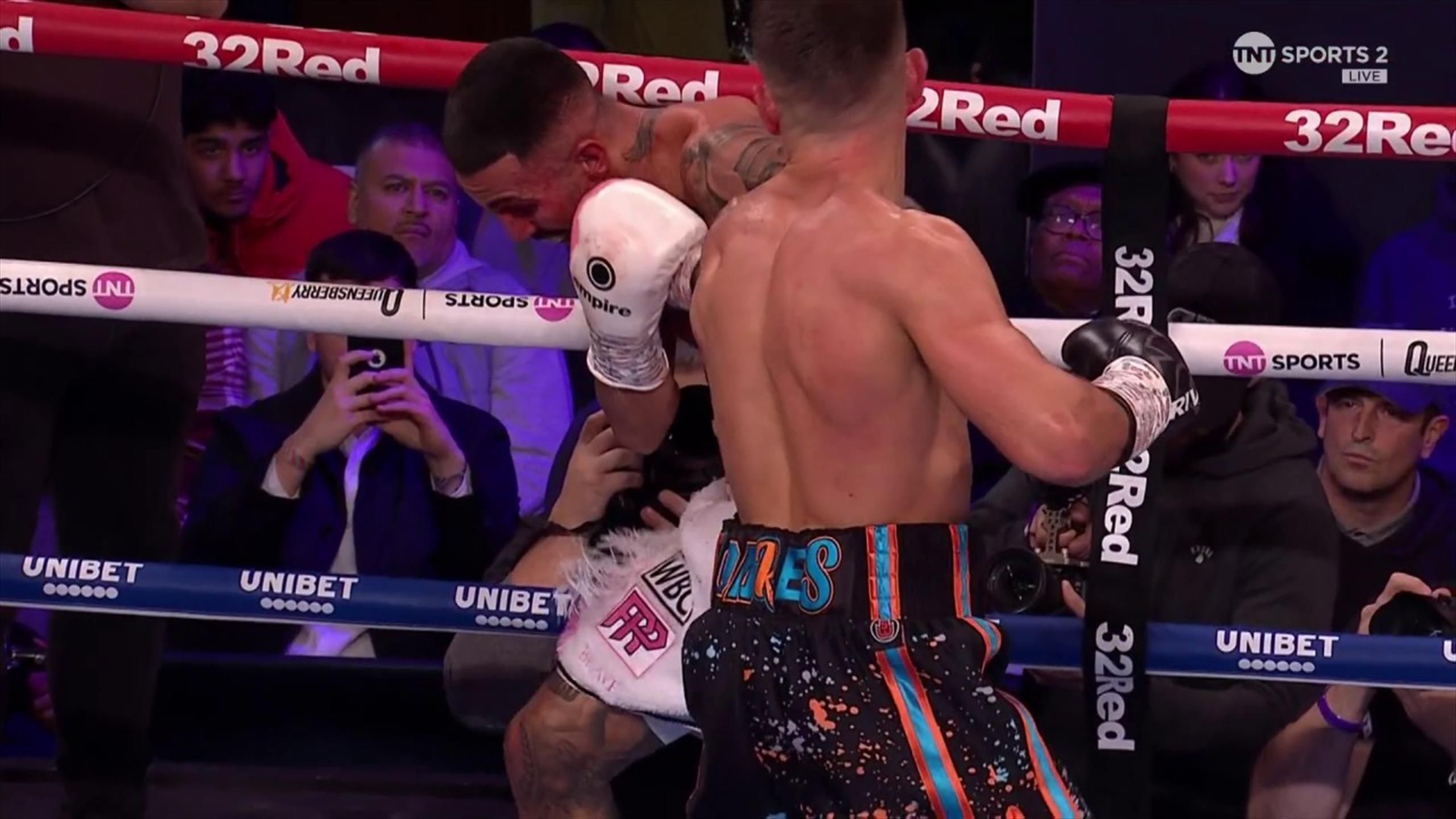 Sam Noakes extends perfect record with fourth round TKO over Carlos ...