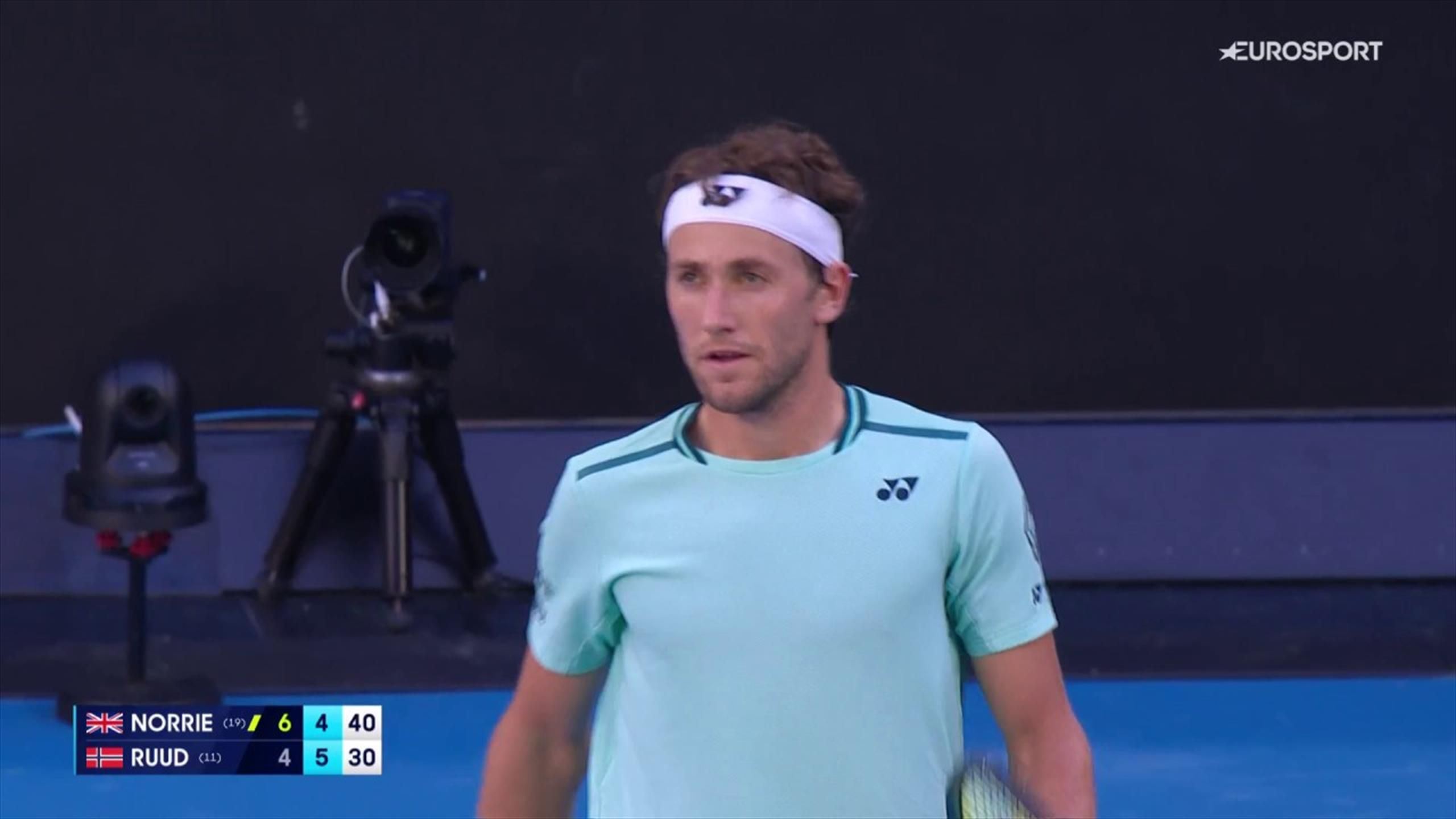 'That was insane' - Amazing shot from Casper Ruud under pressure from ...