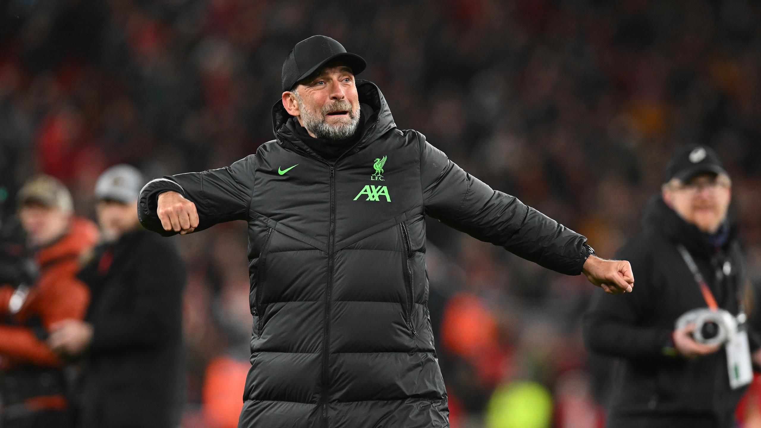 Watch: ‘Rocking’ Anfield erupts as Jurgen Klopp does fist-pump ...