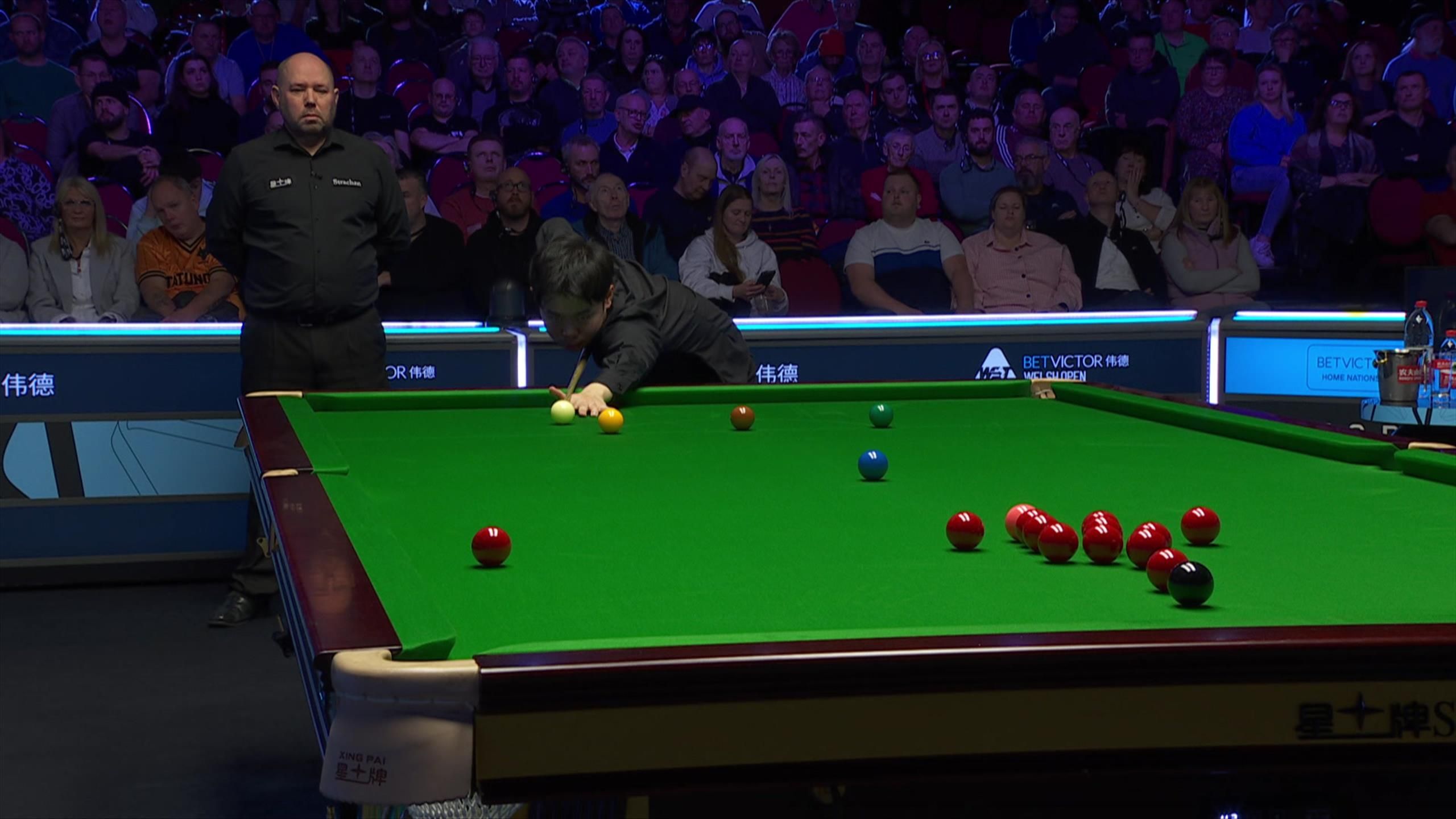 Welsh Open: Yuan Sijun slams home 'absolute screamer' in impressive ...