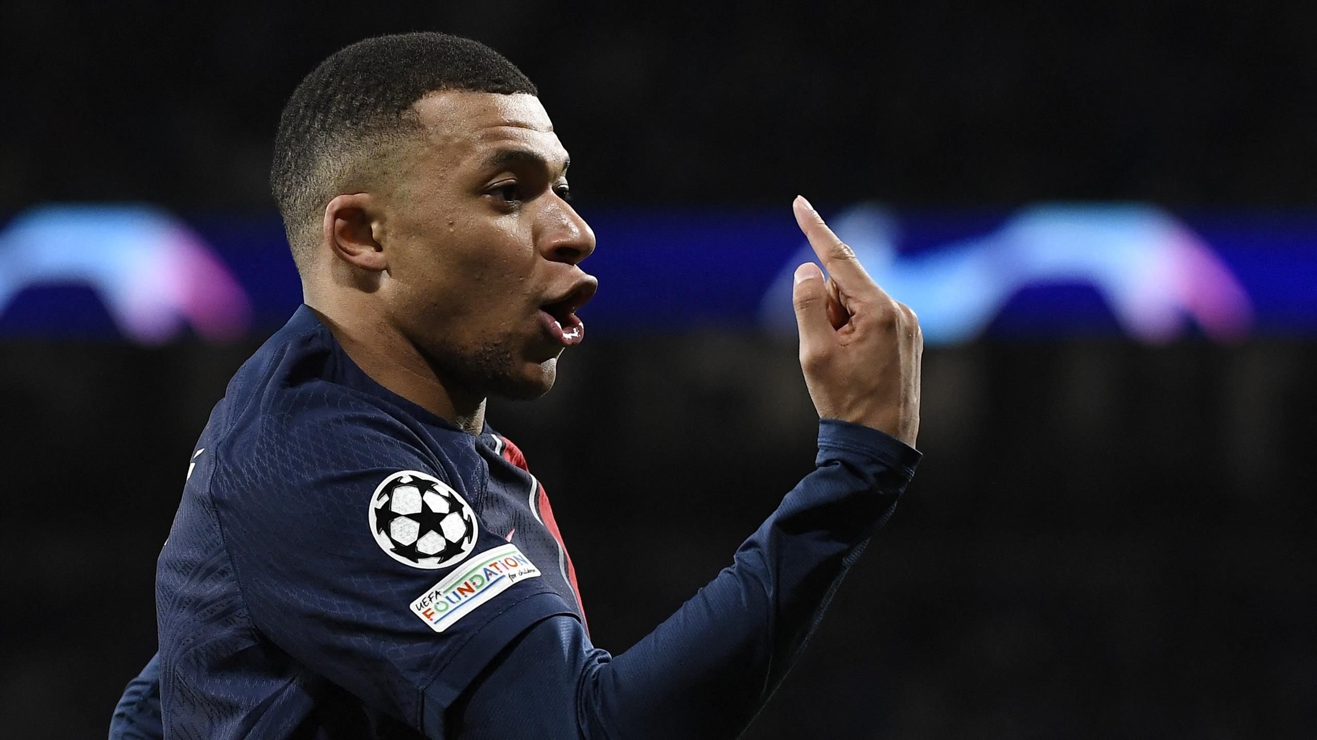'Lethal' Kylian Mbappe strikes to give Paris Saint-Germain lead at Real ...