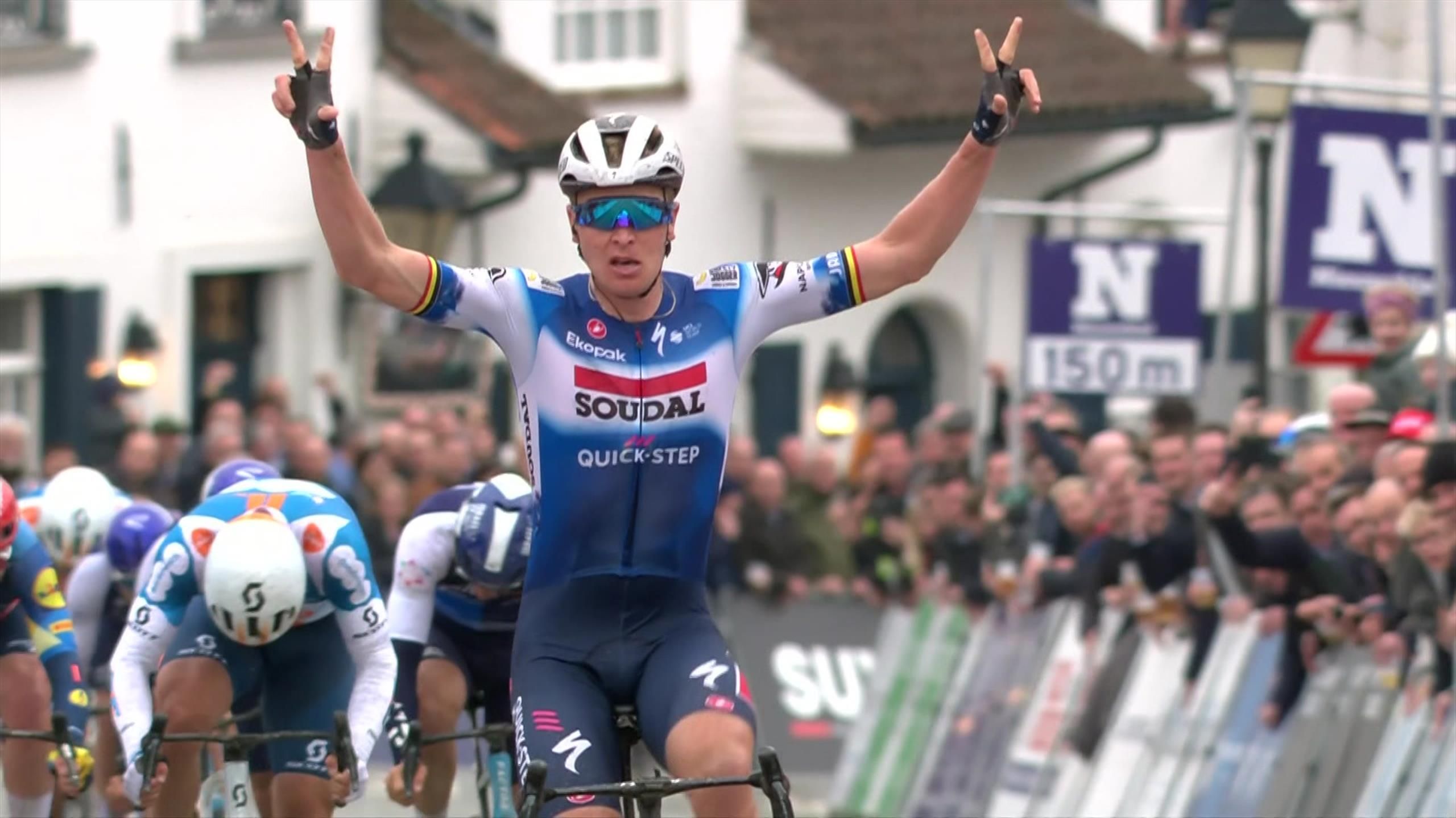 Highlights: Tim Merlier recovers from knock to clinch third consecutive ...