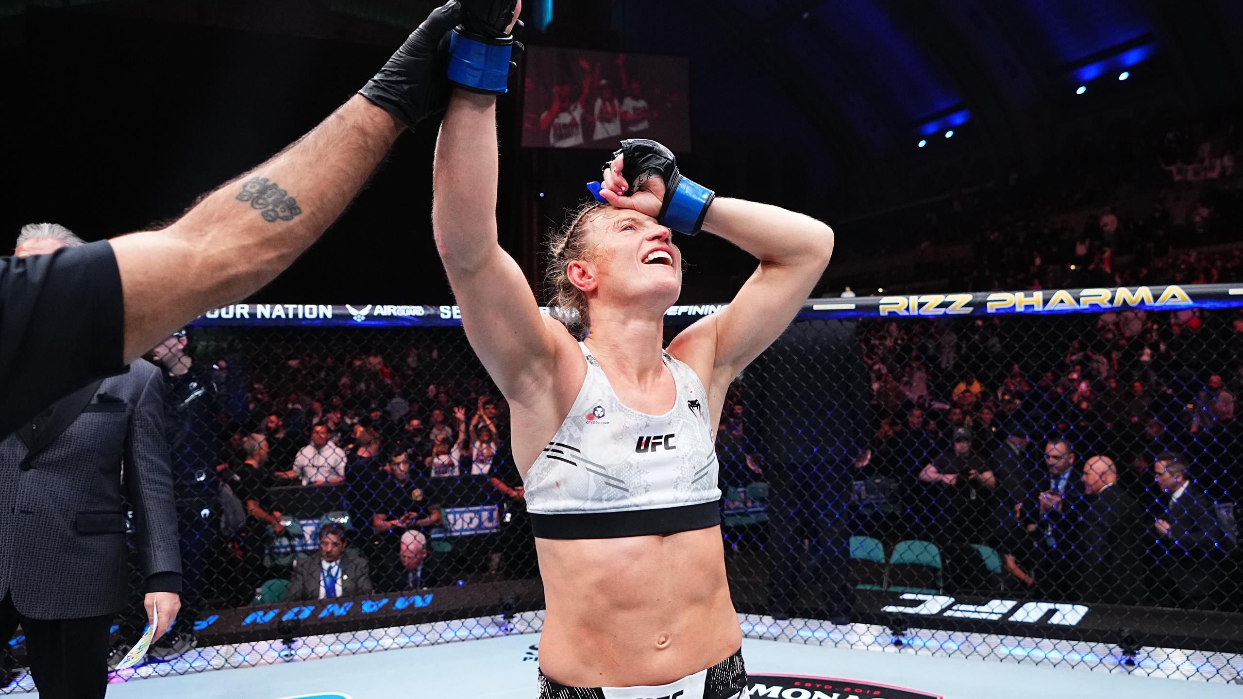 Manon Fiorot dominates to defeat Erin Blanchfield at UFC Atlantic City ...