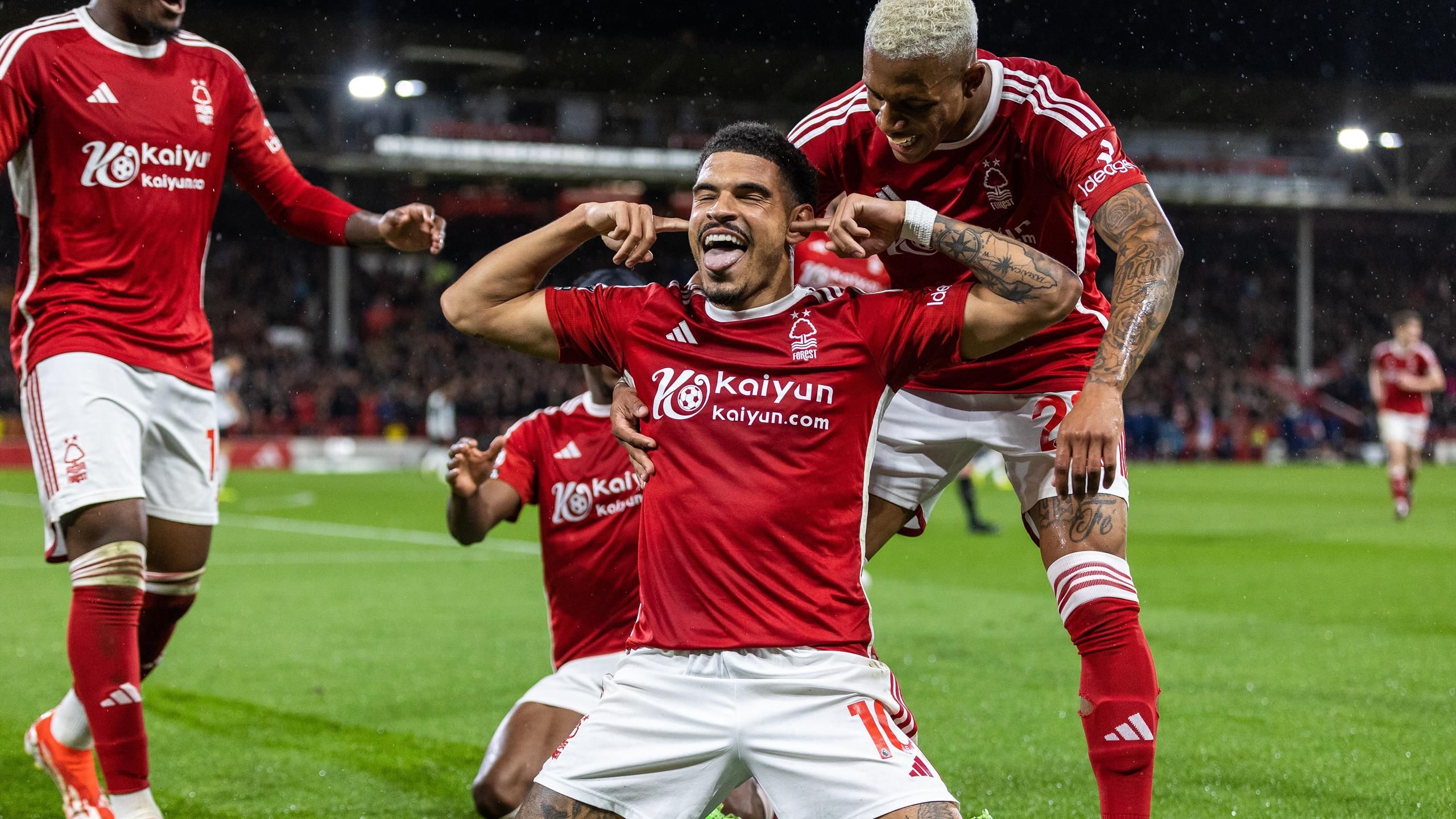 Nottingham Forest 3-1 Fulham - Forest run riot with early flourish to ...