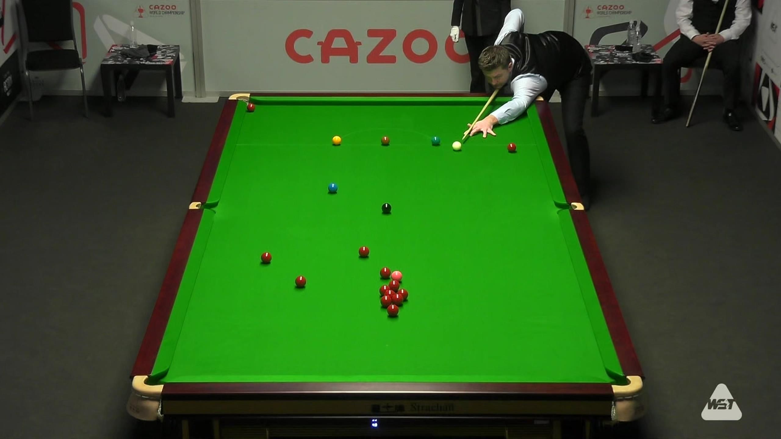 John Astley produces outrageous fluke in qualifier against Ryan Day ...