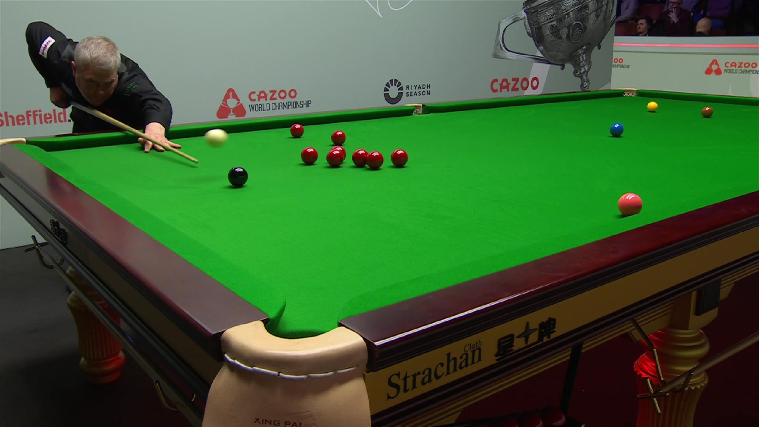 Robert Milkins fouls by jumping over black ball against Pang Junxu at ...