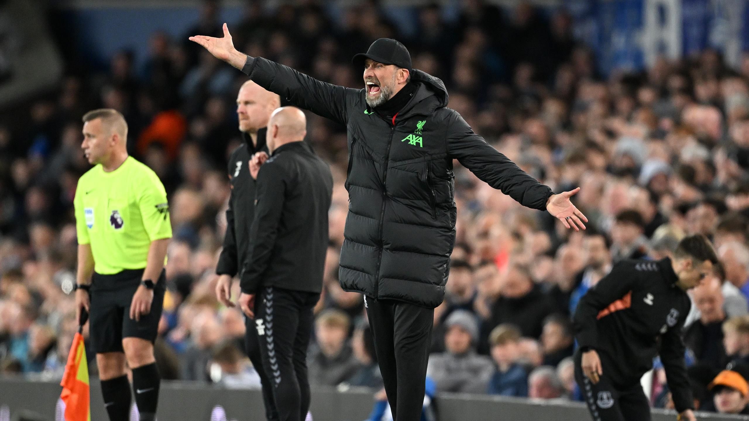 Jurgen Klopp issues apology to Liverpool fans after derby defeat to ...
