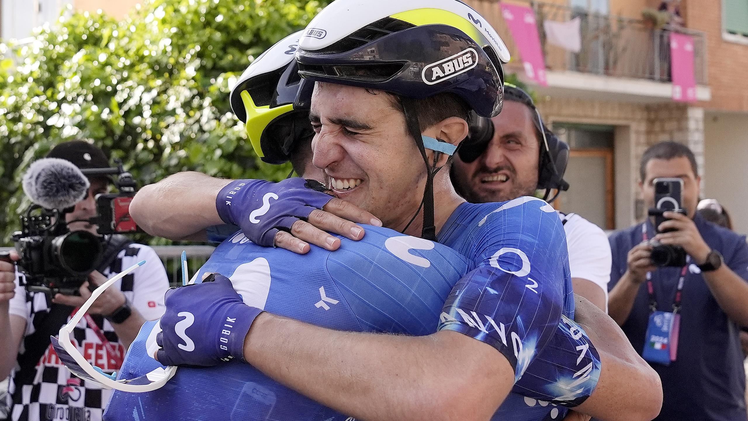 Giro d'Italia 2024: Pelayo Sanchez wins Stage 6 as Tadej Pogacar and ...
