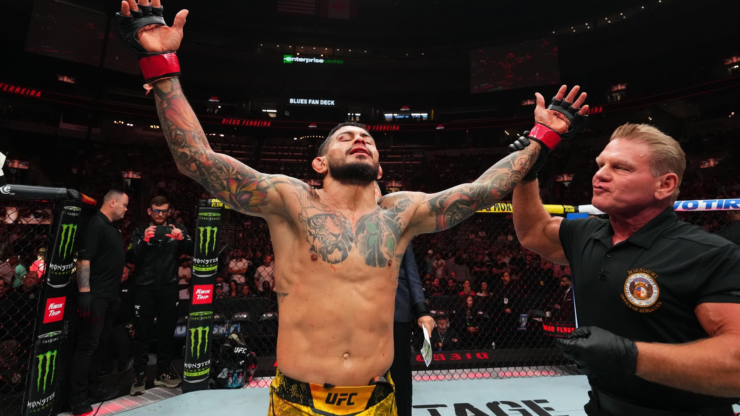 UFC Fight Night: Diego Ferreira seals TKO with 10 seconds left against ...