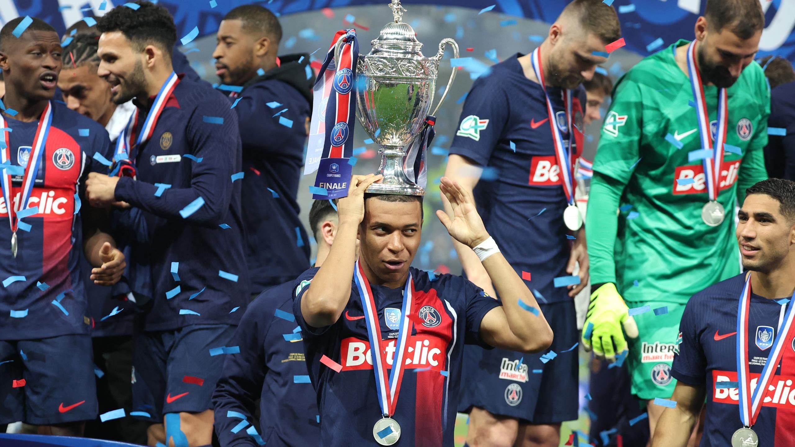 Lyon 1-2 Paris Saint-Germain: Kylian Mbappe signs off from PSG with ...