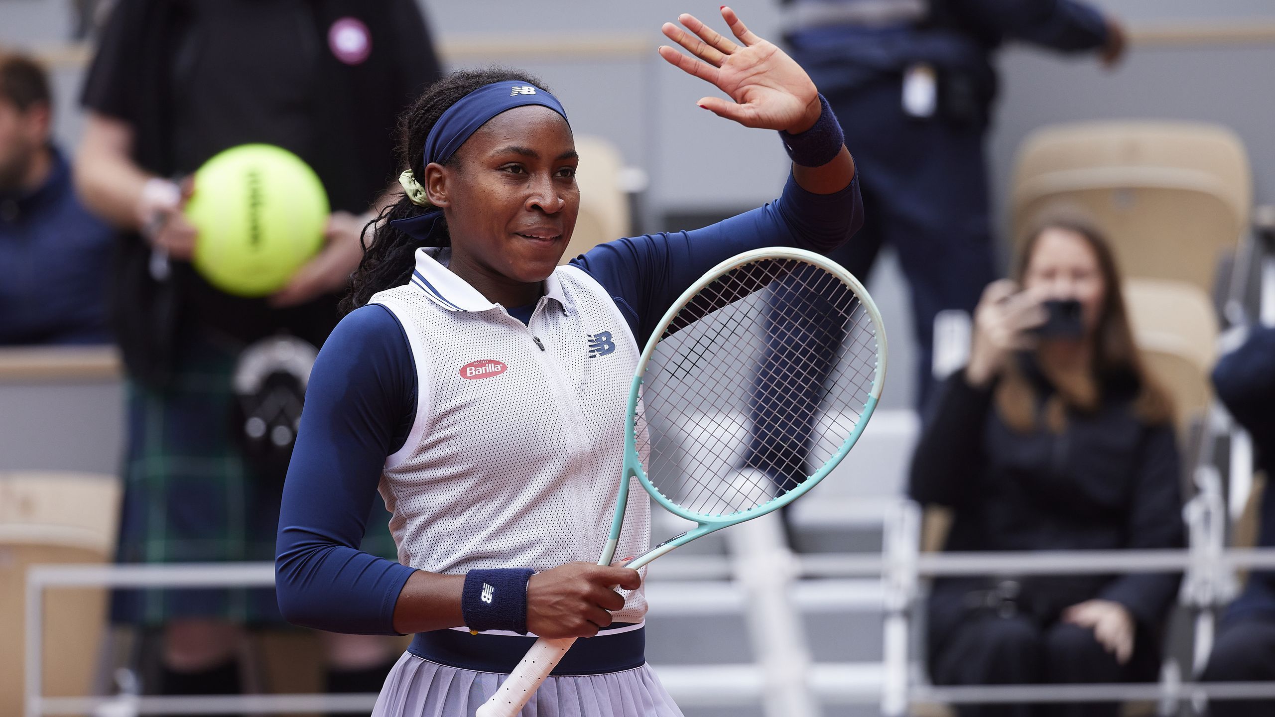 French Open: Coco Gauff brushes aside Elisabetta Cocciaretto to move ...