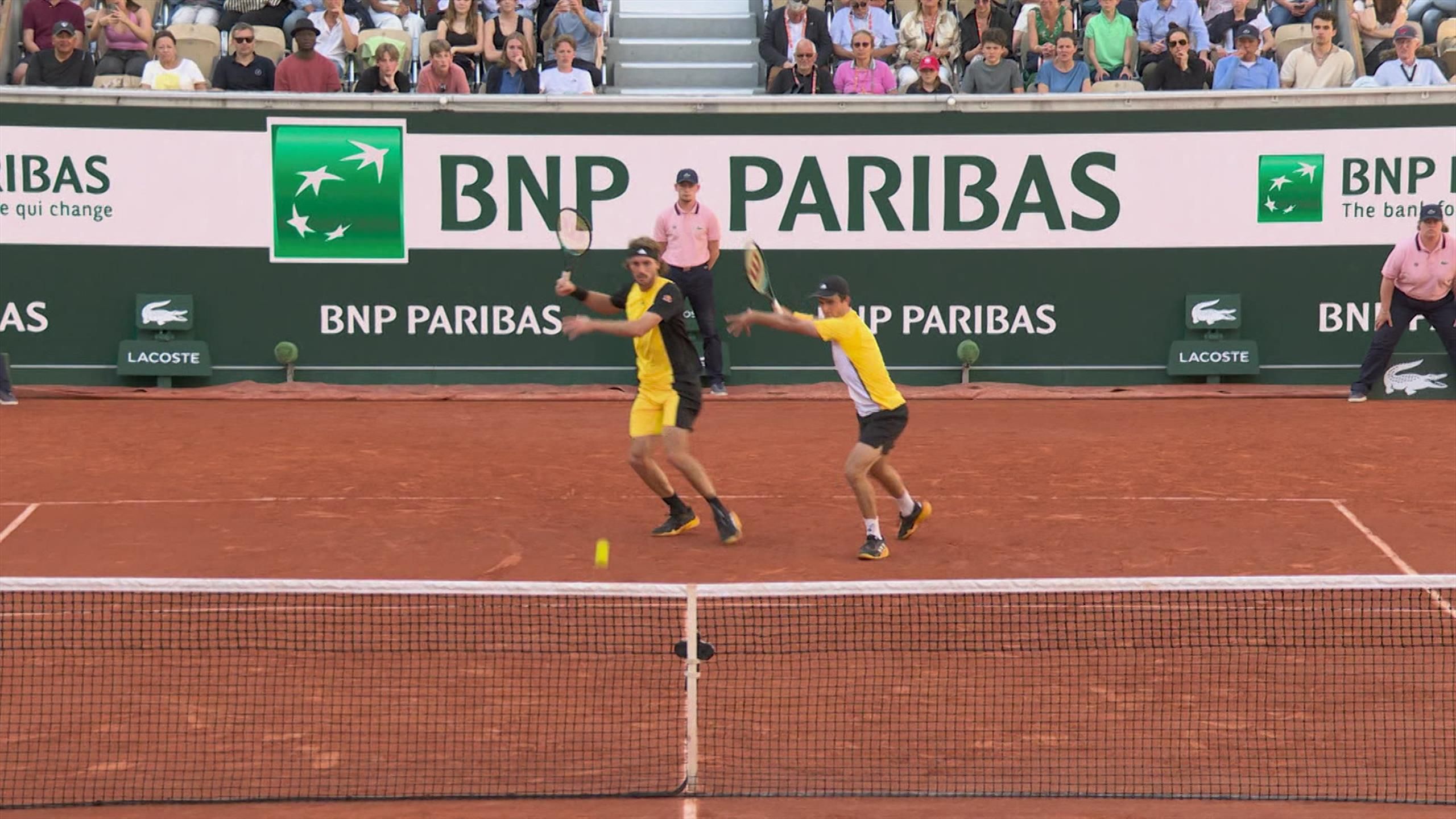 'Careful!' - Petros Tsitsipas gets in the way of Stefanos during French ...