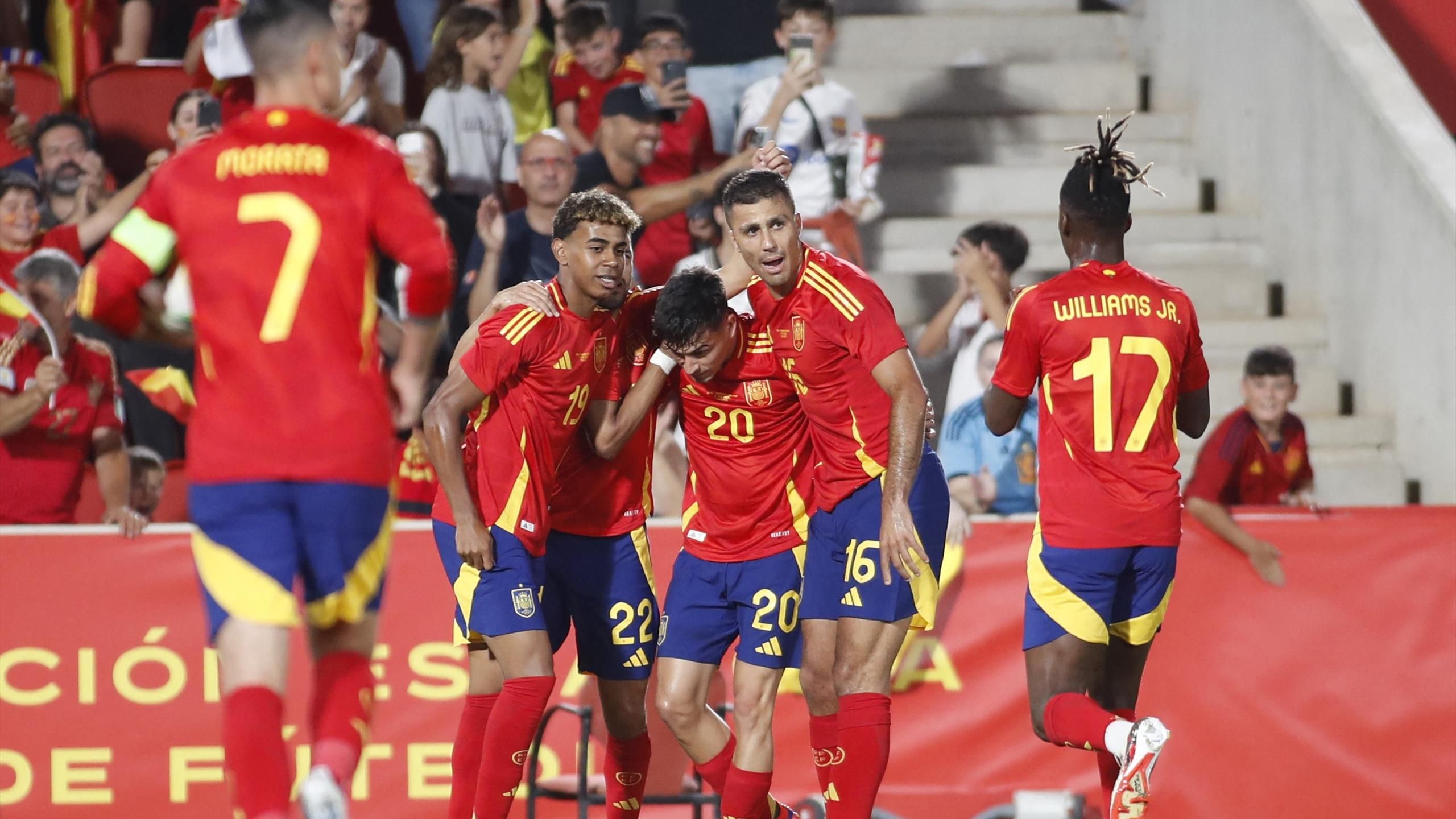 Spain 5-1 Northern Ireland: La Roja come from behind to record easy win ...
