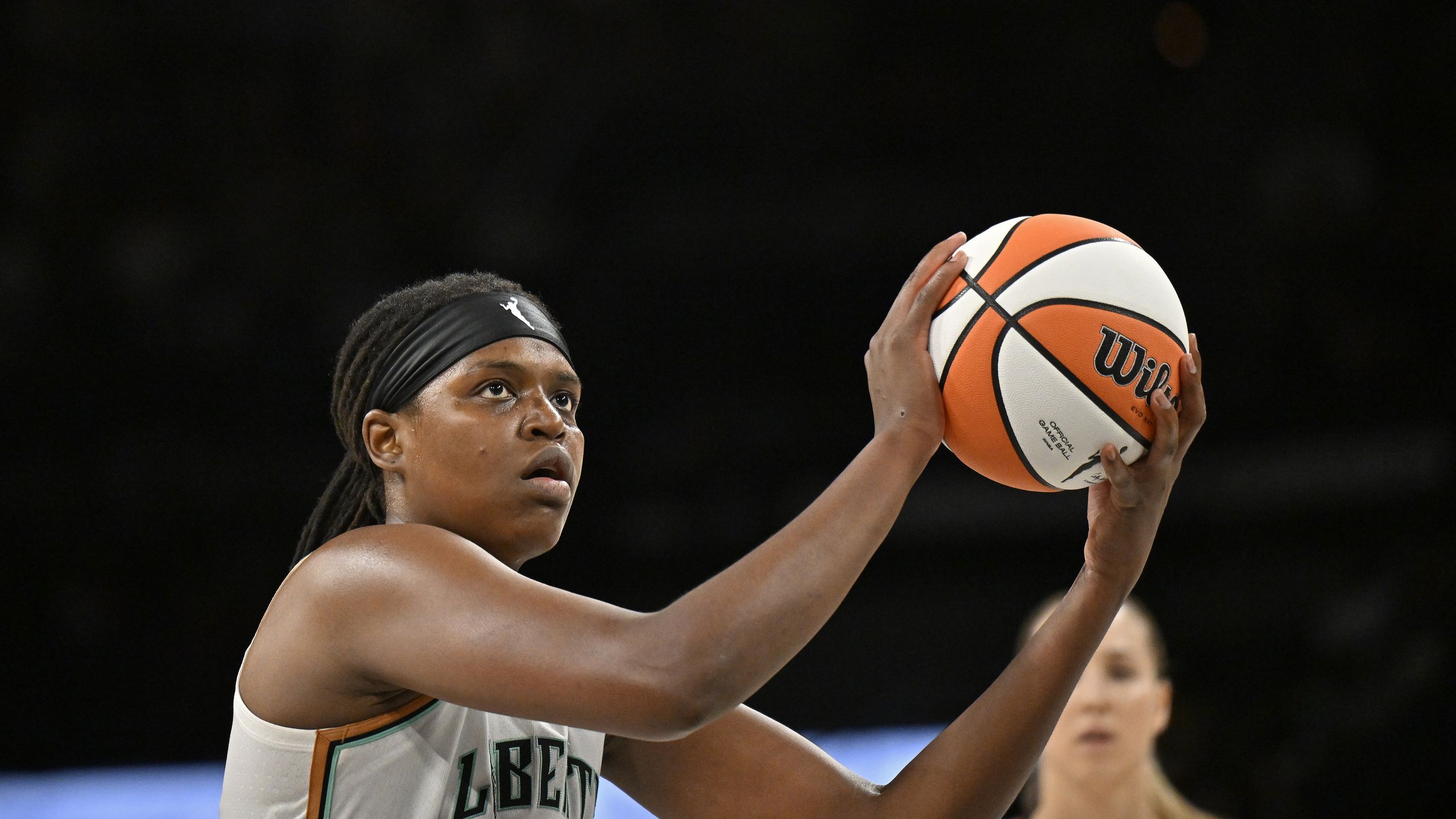 WNBA round-up: Jonquel Jones stars as New York Liberty power past Las ...