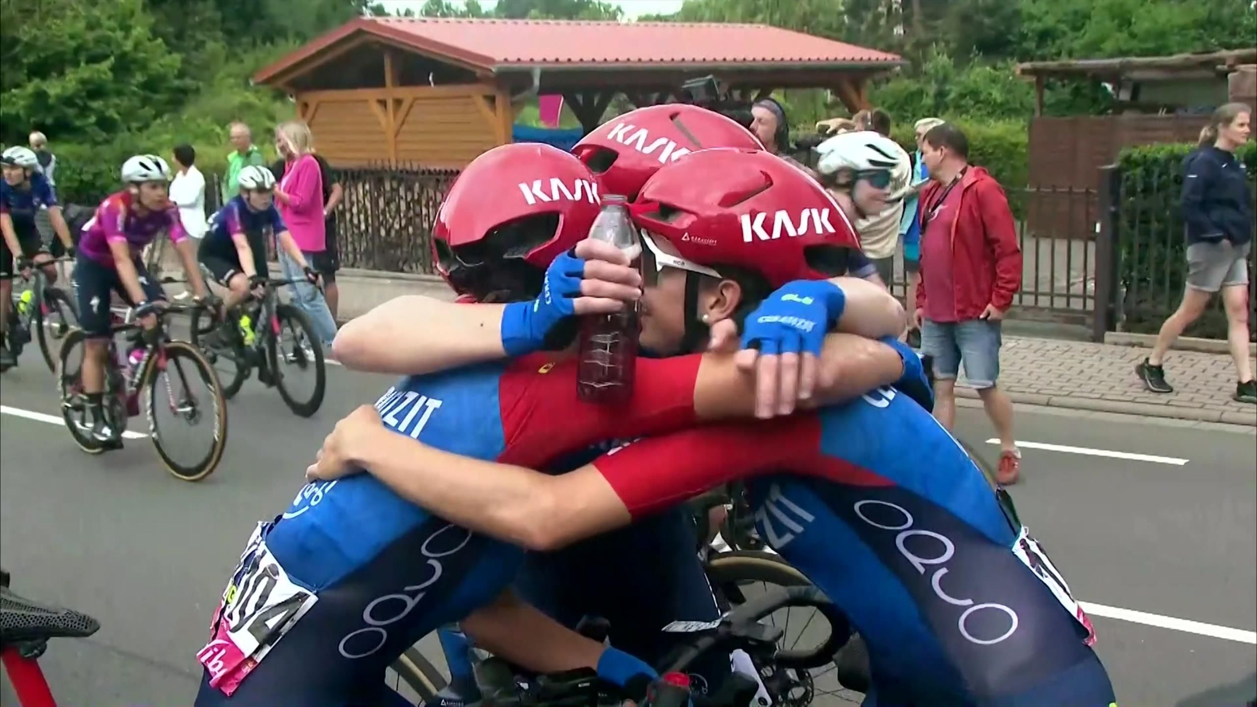 Thuringen Ladies Tour Highlights: Sandra Alonso wins stage 6 as Ruth ...