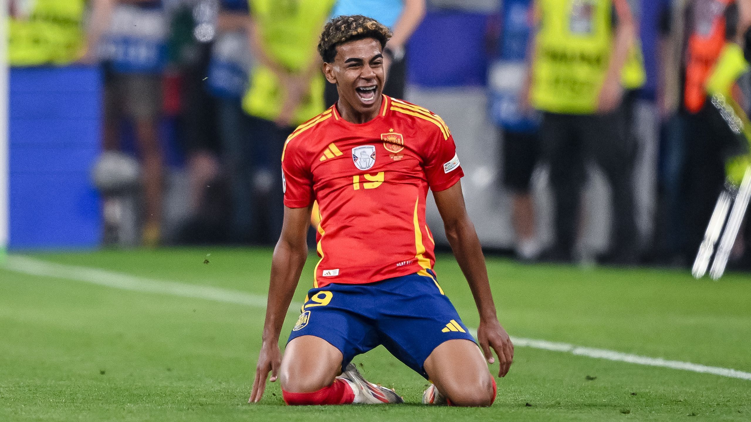 Who is Lamine Yamal? How old is Spanish starlet who made waves at Euro ...