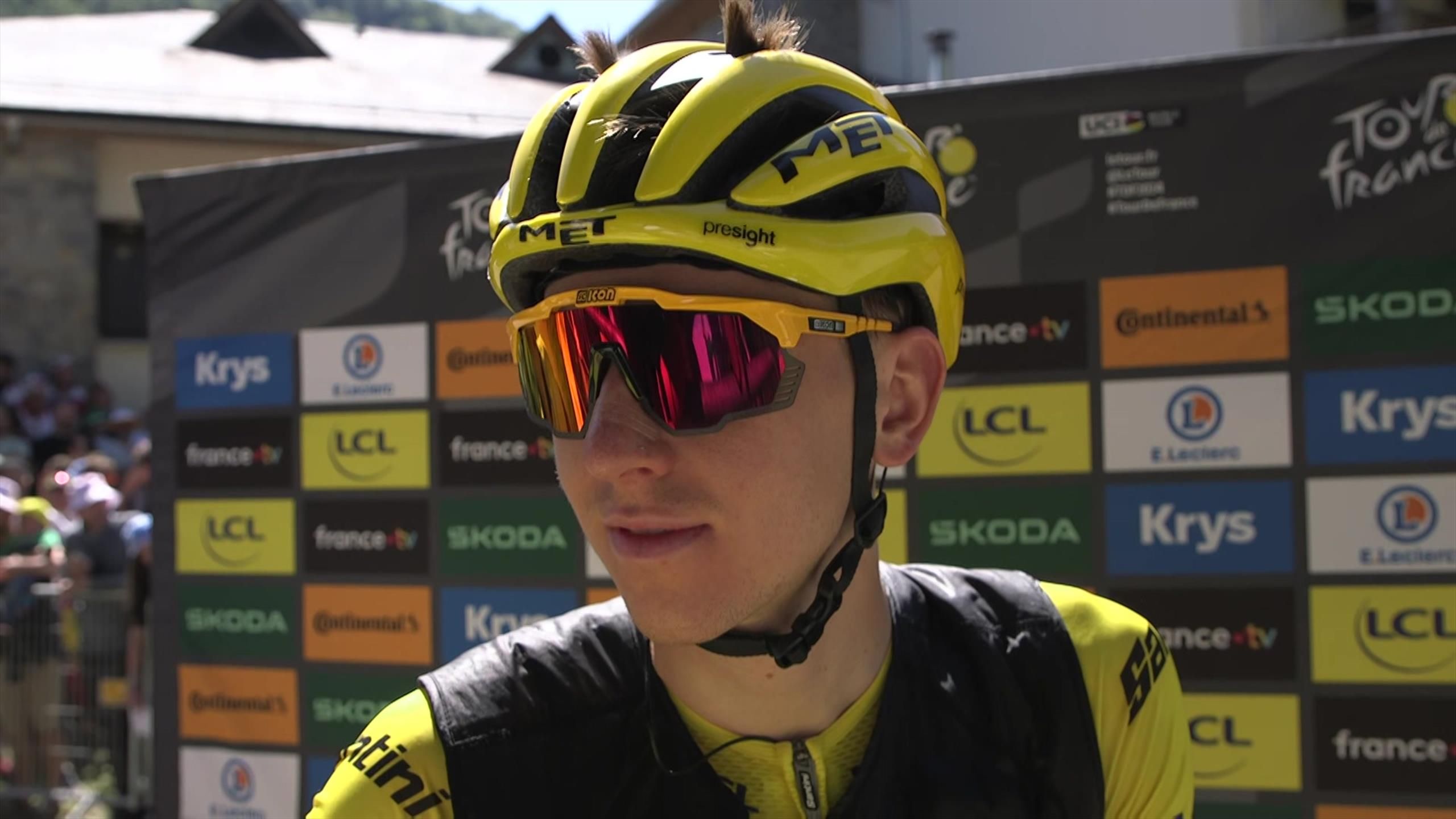 Tour de France: 'Not nice' - Tadej Pogacar on fan throwing crisps in ...
