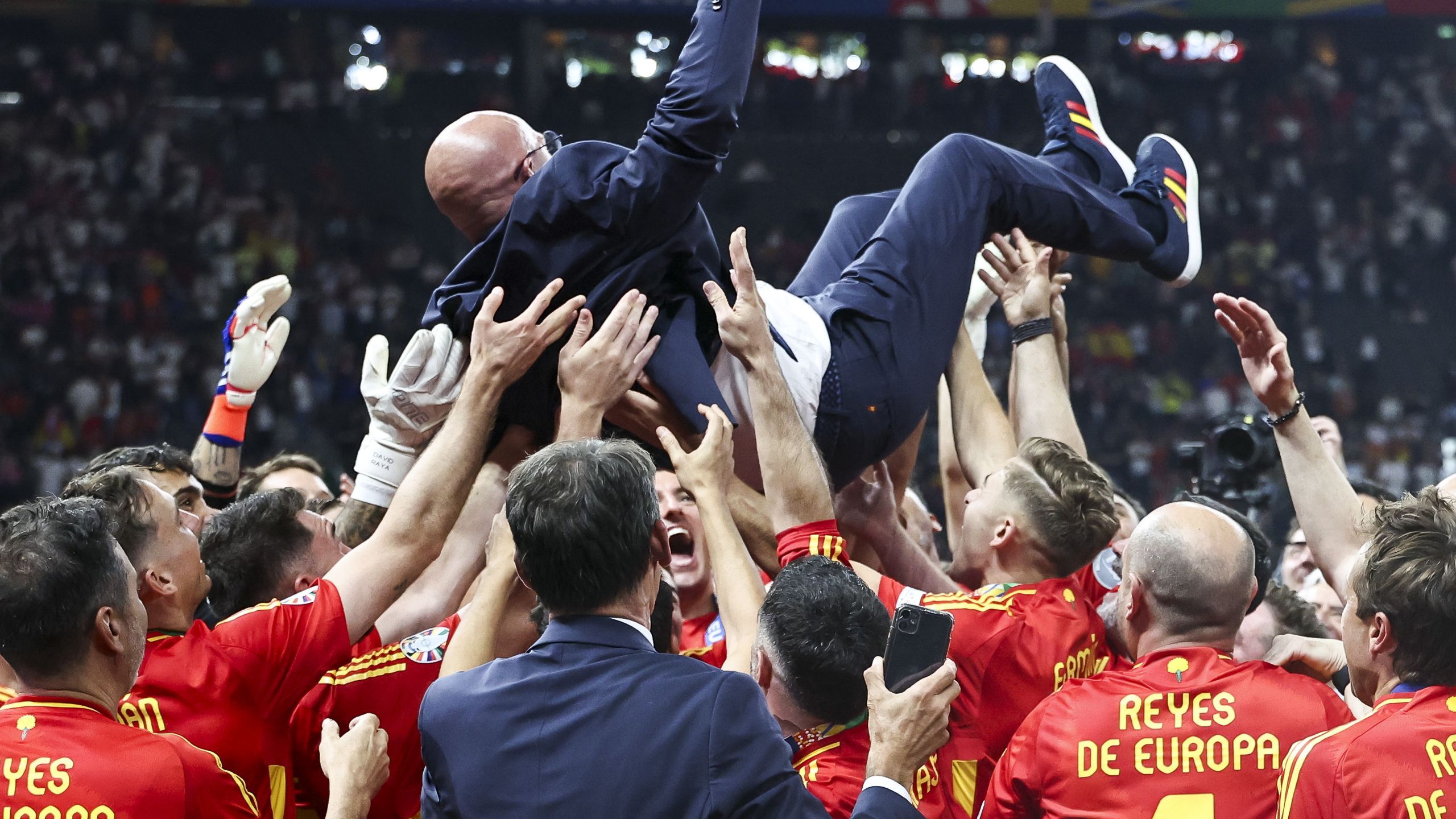 ‘This generation of players can make history’ - Spain boss Luis de la ...