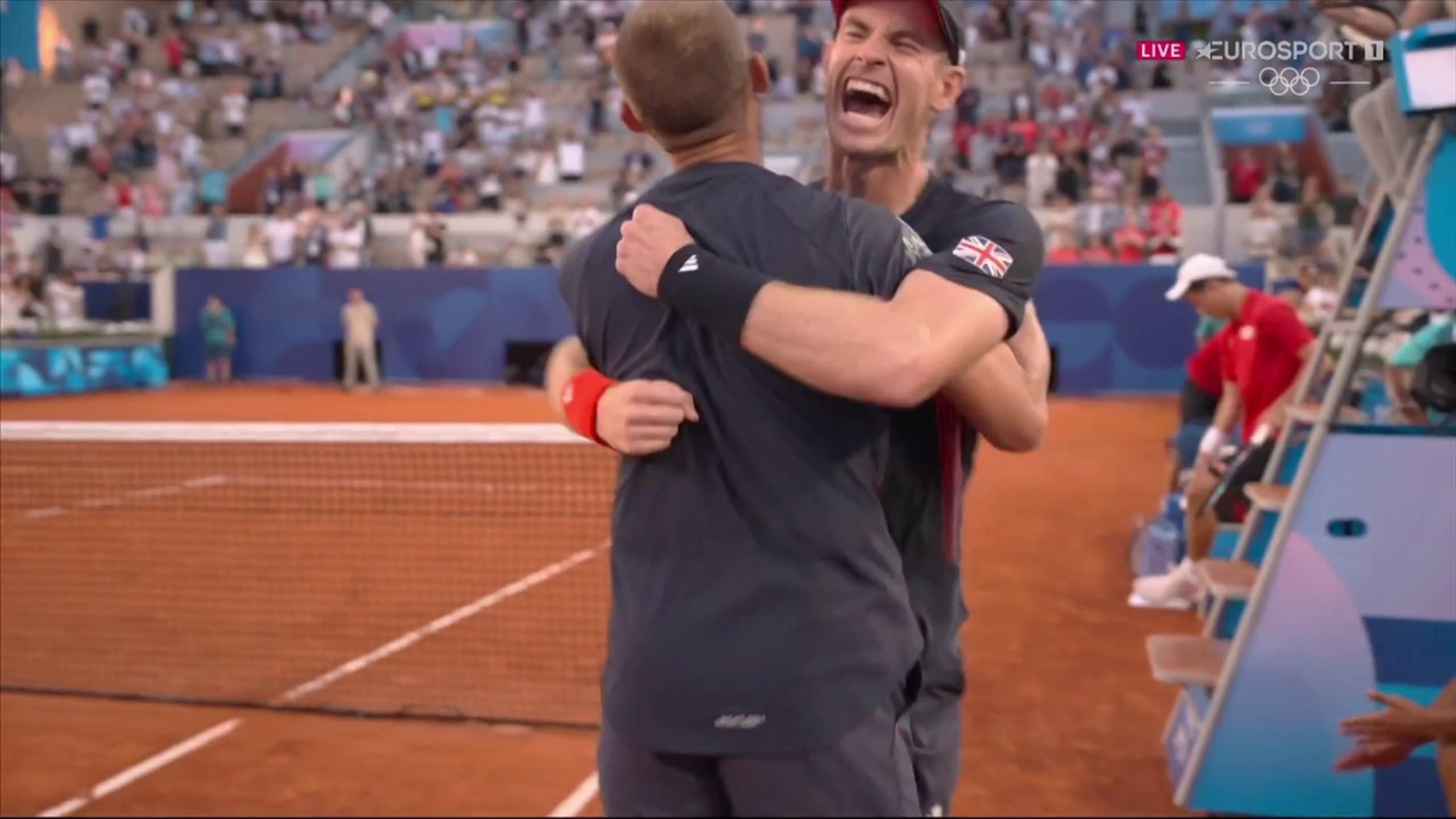 'The crowd were going feral' - Laura Robson reacts to superb Andy ...