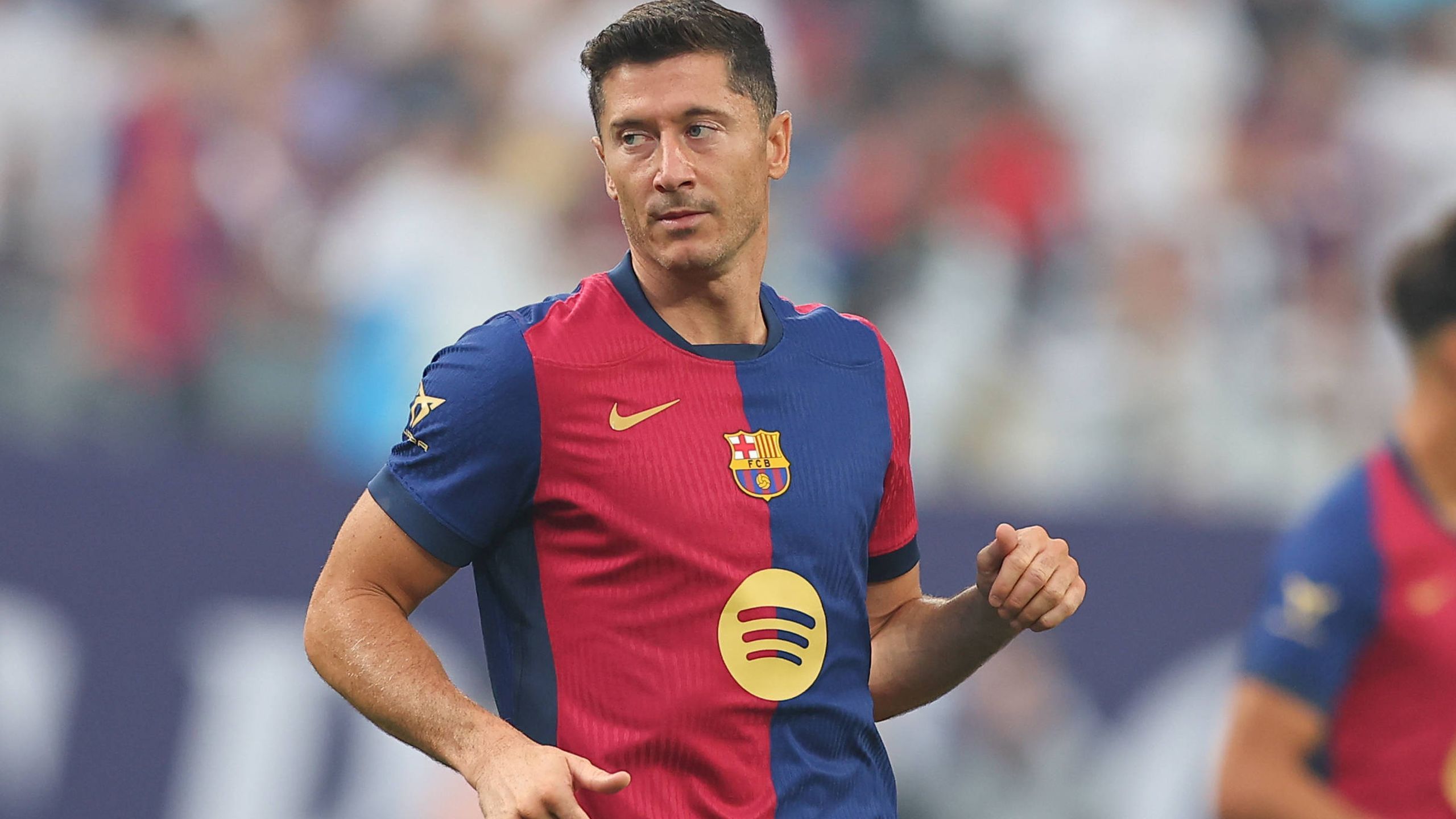 Robert Lewandowski targets second La Liga title win with Barcelona ...